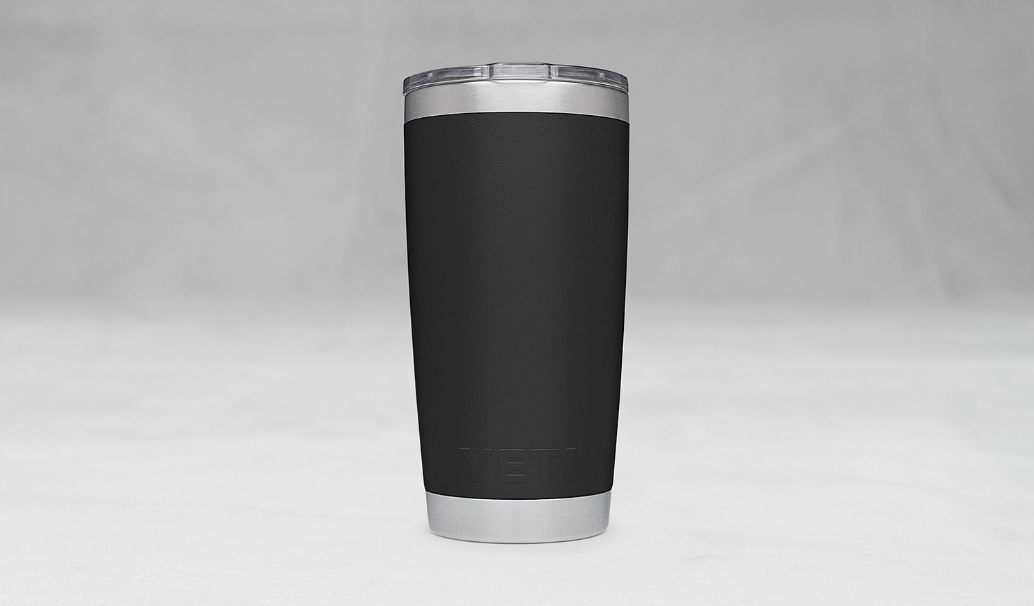 YETI Rambler 20 oz Stainless Steel Vacuum Insulated Tumbler with Lid, Black