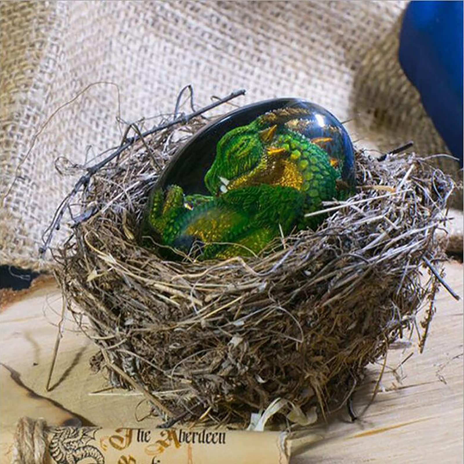 Qistubay Lava Dragon Egg, Dream Crystal Transparent Dragon Egg Sculpture, Resin Dragon Egg Desktop Ornaments for Garden Home Decor(Green,with Base)