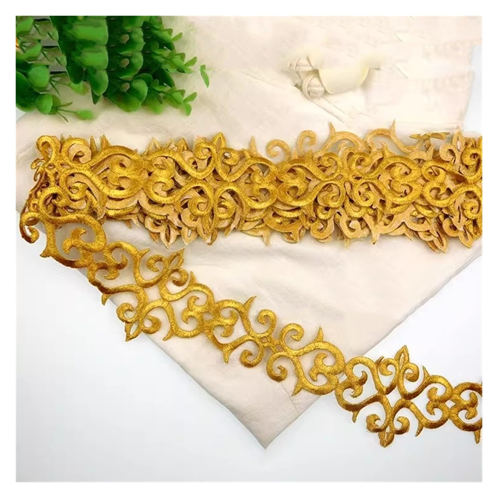 Gold and Silver Lace Costume Dance Costume Decorative Lace 4M(Gold)