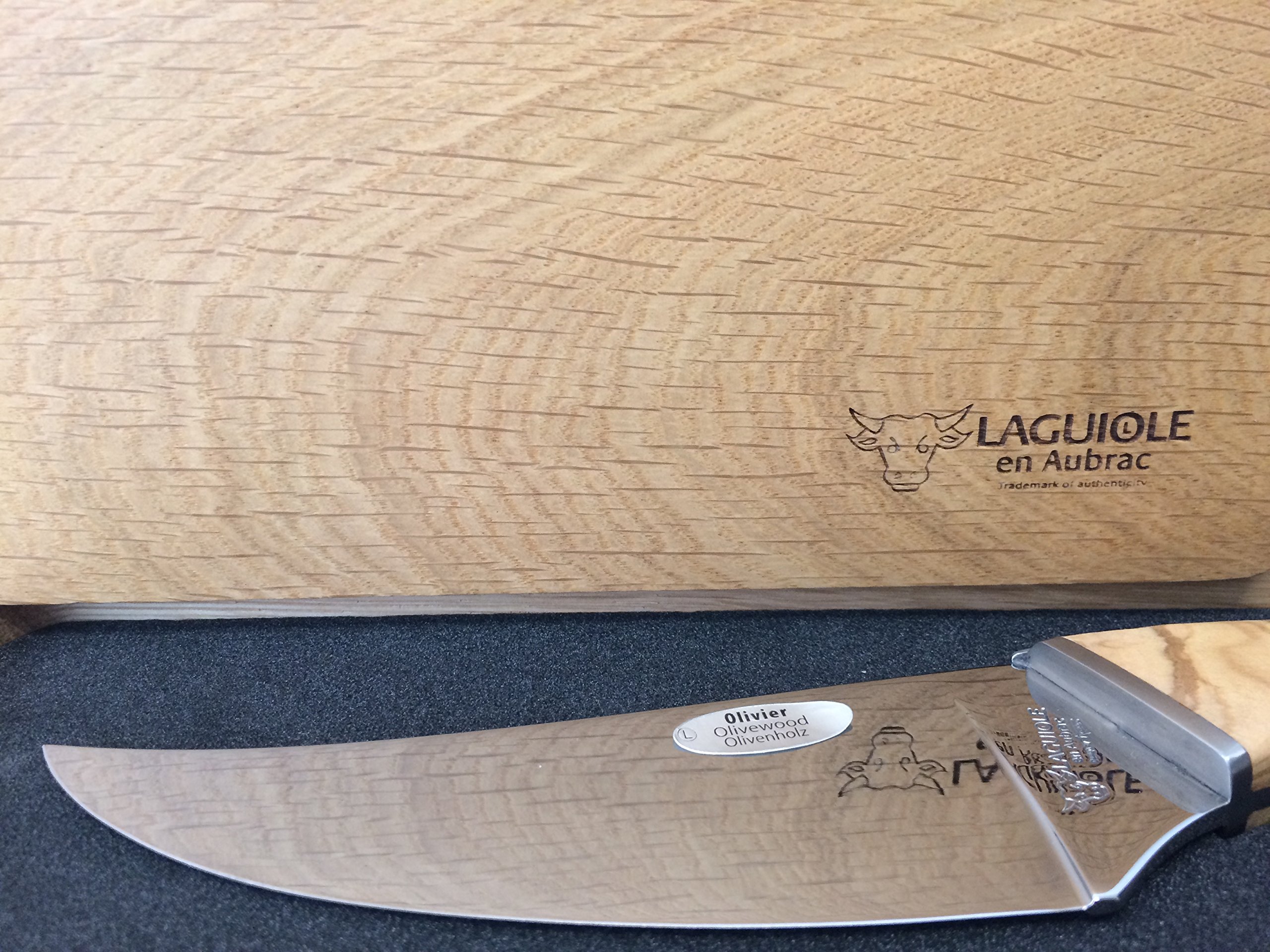 Laguiole en Aubrac Handmade Cheese Knife 'Le Buron' KMF99OLI/LZB1 Olivewood Handle