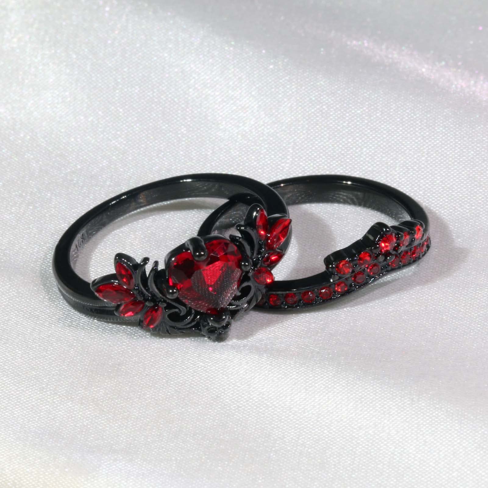 Couple Rings Matching Rings Black Wings Skull Ring 1.5ct Red CZ Womens Wedding Ring Sets Punk Ring