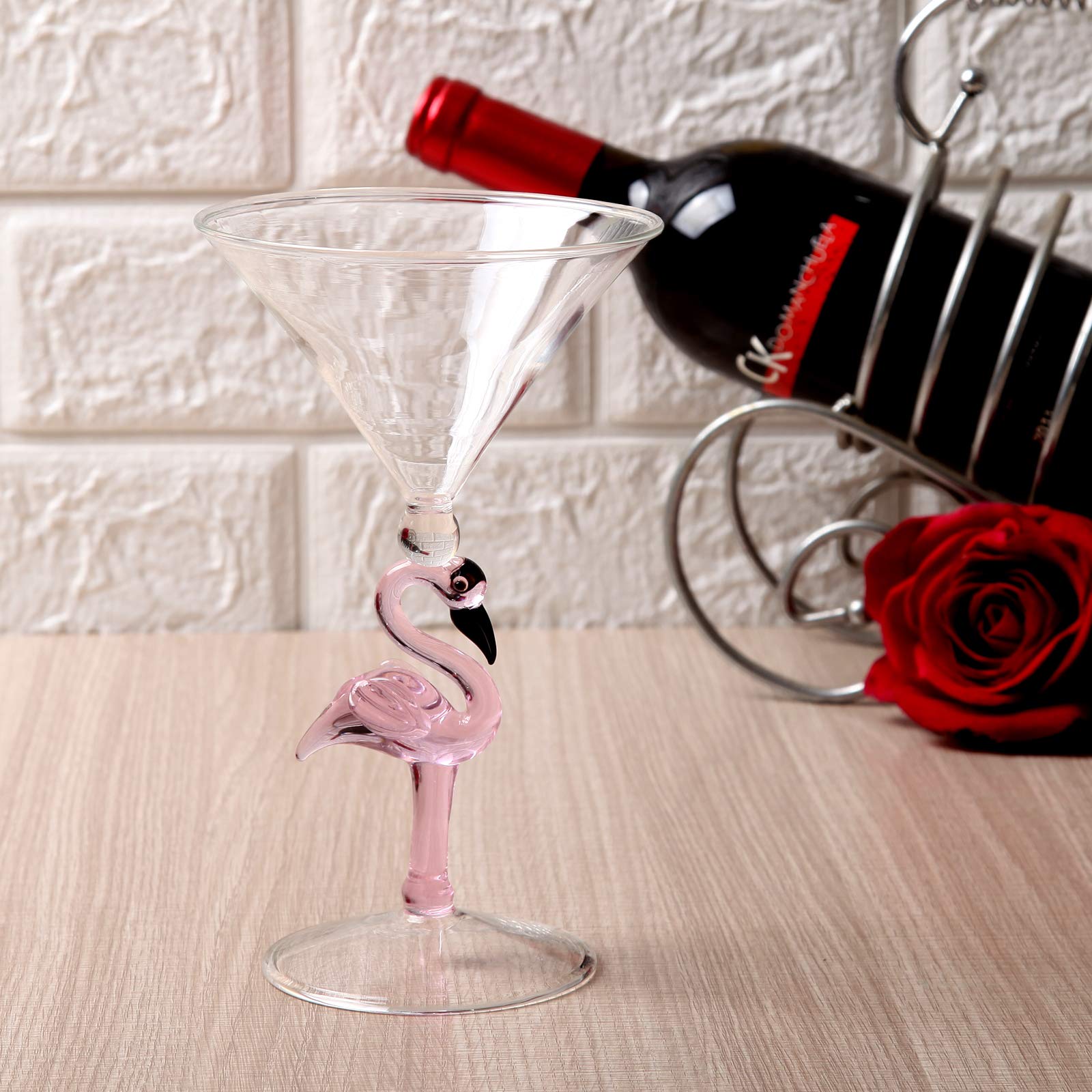 Creative Pink Flamingo Cocktail Glass, Set of 2 Martini Glasses, 5 Ounce Wine Glass, Bar Accessories, Birthday gift, Wedding & Celebrations Cup(2, 150ml)