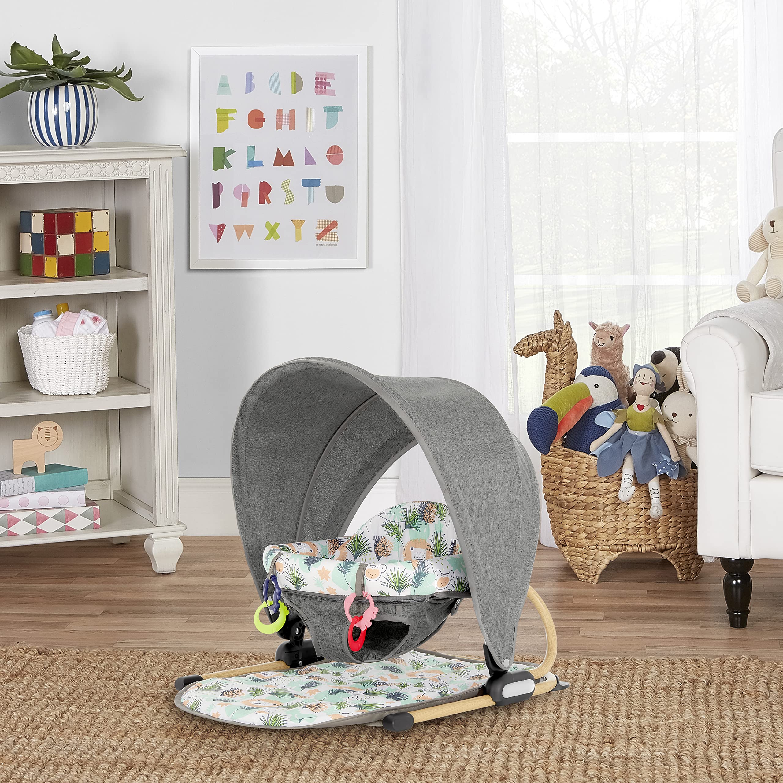 Dream On Me Snug N' Play Floor Seat and Canopy, Lion Head