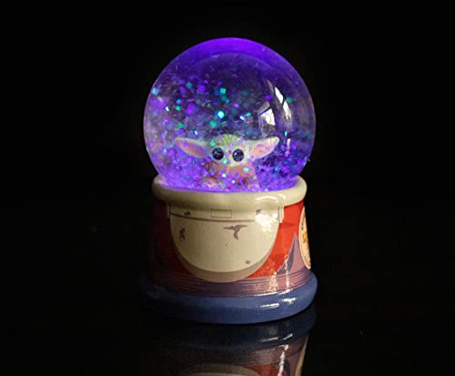 Silver Buffalo Star Wars The Mandalorian The Child Egg Pod Light Up Snow Globe, 55 mm