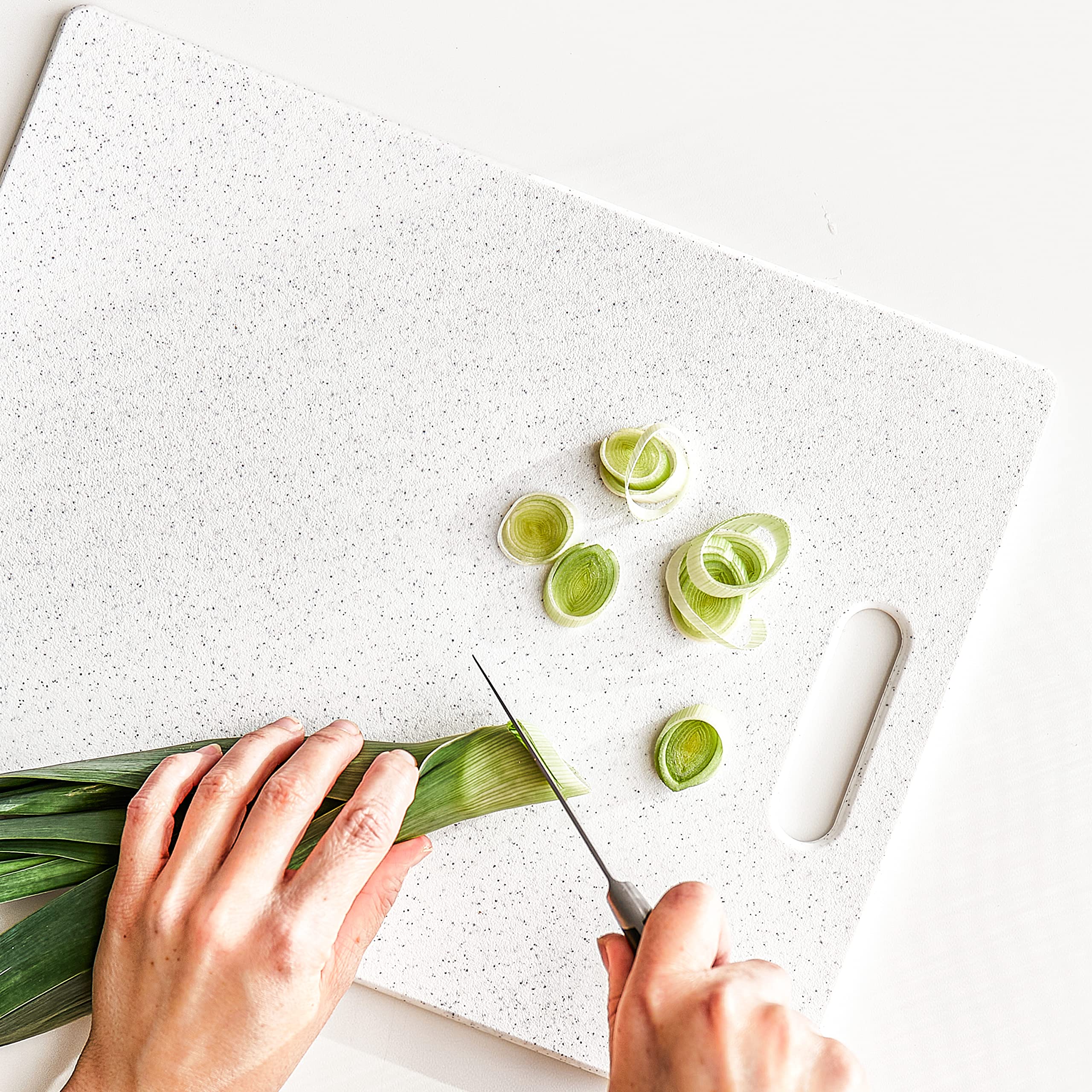 Dexas PolyCoconut EVOLV Poly Cutting Board with Natural Coconut Shells, 11 x 14.5in, White (451-PC32)