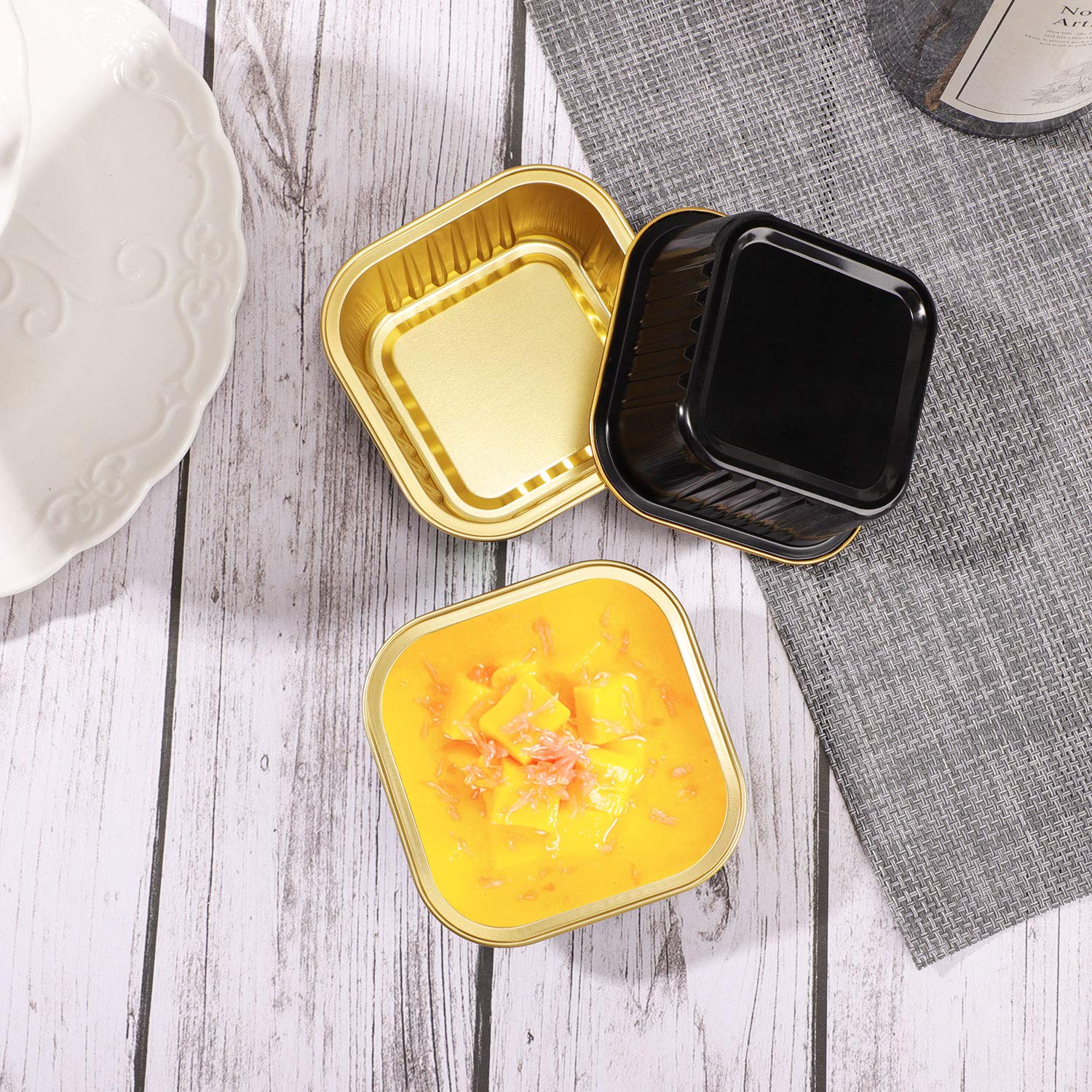 EUSOAR Cupcake Liners with lids, 5oz 50pcs Square Disposable Desserts Flan, Baking Cups with Lids, Aluminum Foil Cupcake Flan, Muffin Liners, Custard Cake Cups, Catering Gathering Favor-Black Gold