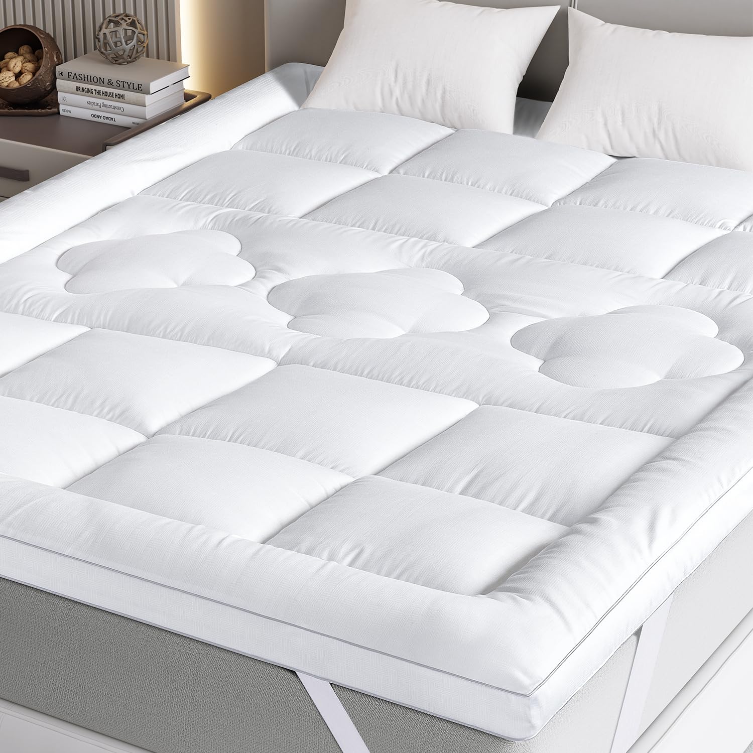 FLEXPEDIC Full Mattress Topper,Extra Soft Pillow Top Mattress Topper for Firm Bed,Cooling Cloud-Like 800GSM Down Alternative Filled,4 Anchor Elastic Bands,54 * 75 Inches,White