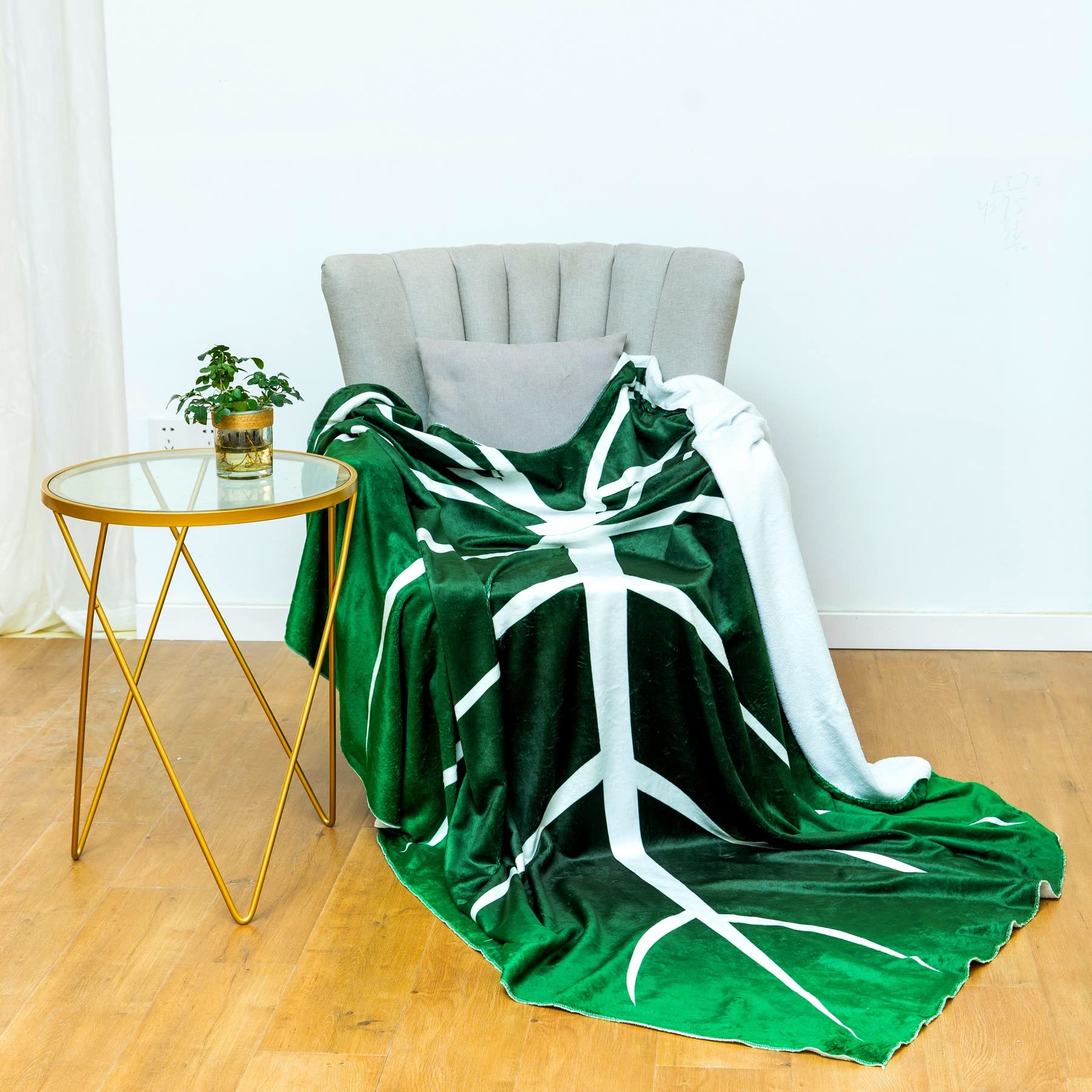 Leaf Blanket Green Plant Kids Throw Blankets Soft Plush Flannel Throw Decorative Leaves Design for Children Bed Couch and Sofa