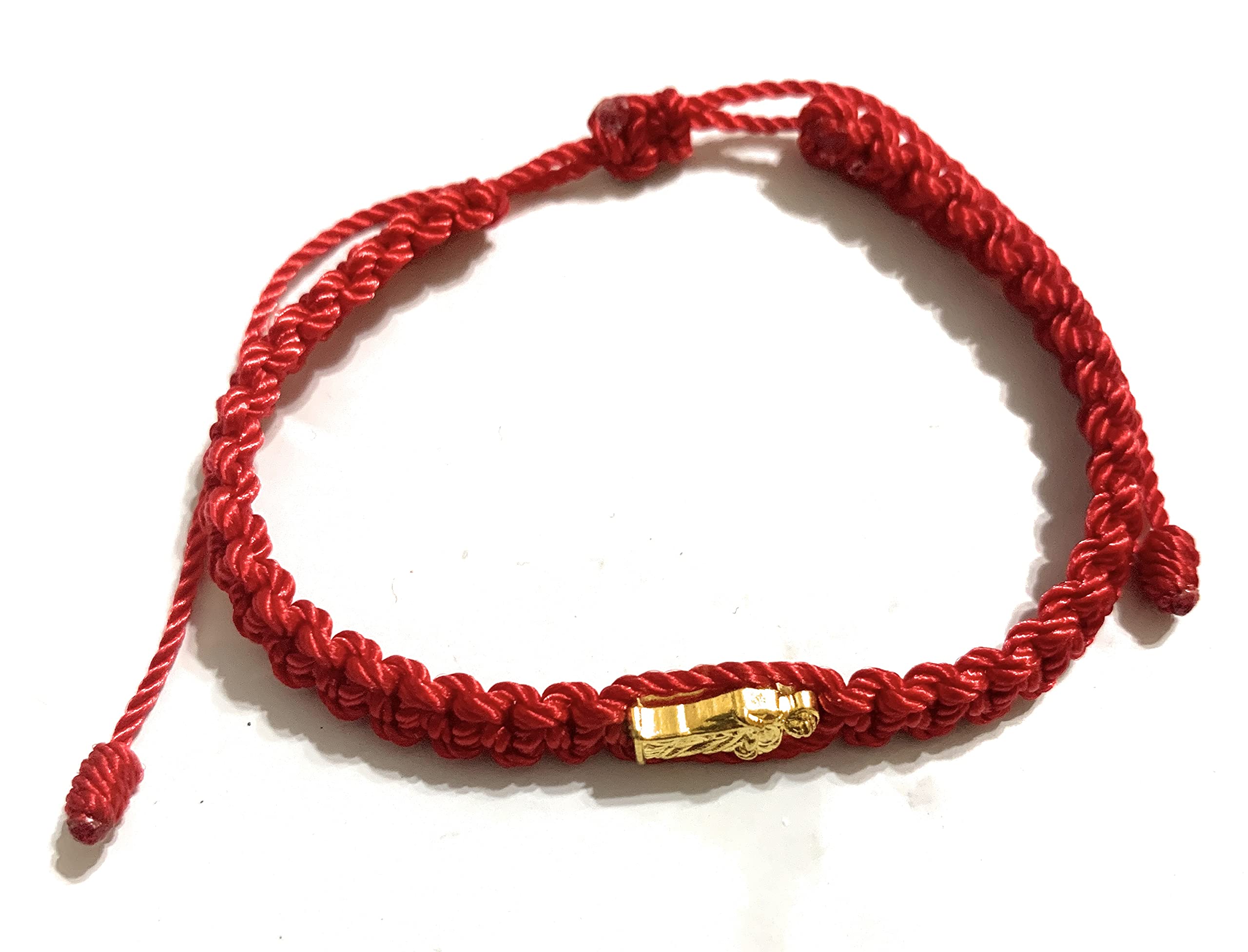 Chavarrieta Red Saint Jude Thaddeus Thread Bracelet Pulsera Roja de hilo de San Judas Tadeo