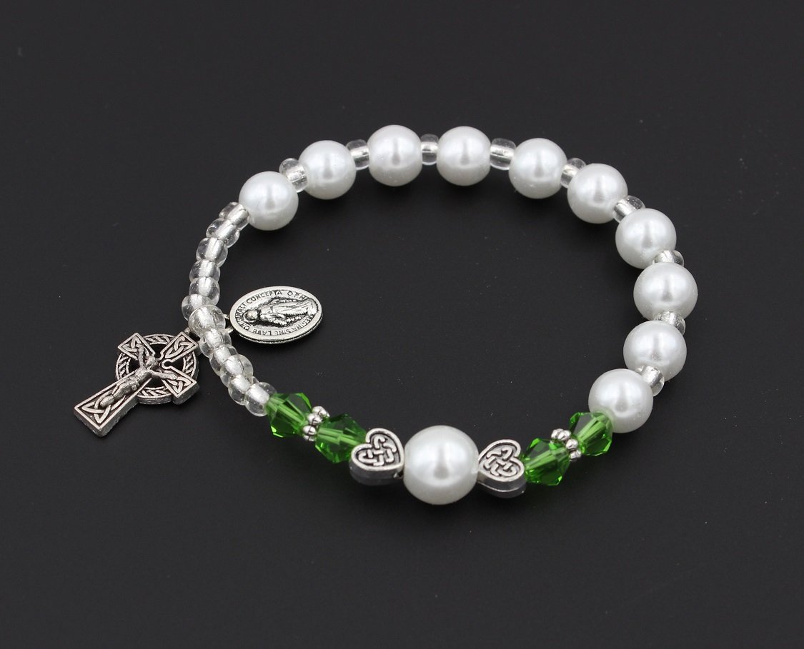 Christian Living Irish Celtic Stretch Rosary Bracelet with Celtic Crucifix