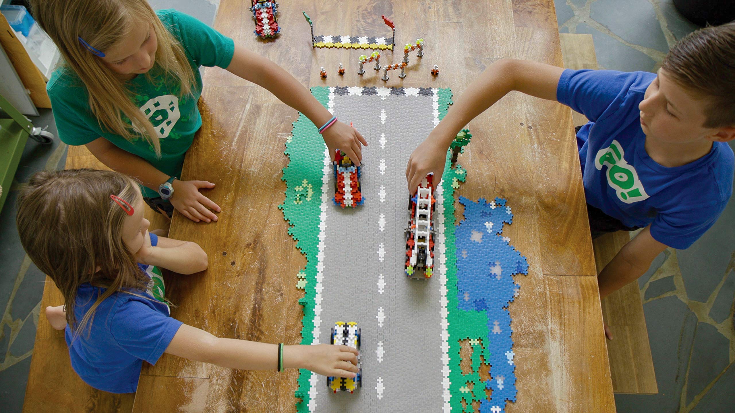 PLUS PLUS - GO! Hot Rod Car - 240 Pieces - Model Vehicle Building Stem/Steam Toy, Interlocking Mini Puzzle Blocks for Kids