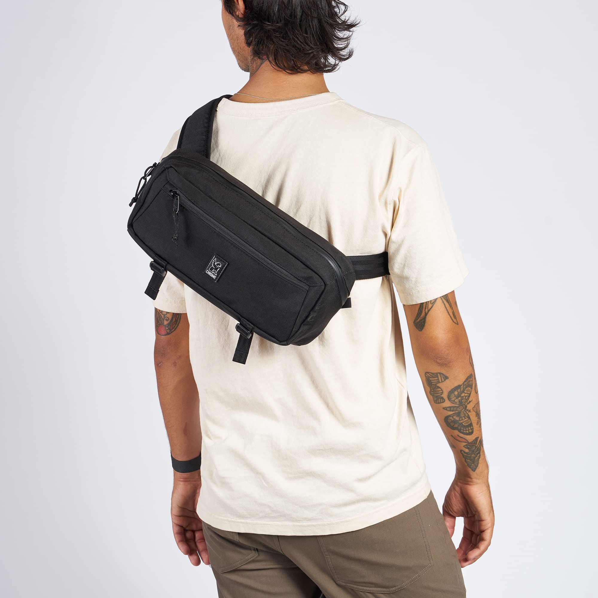 Chrome Industries Mini Kadet Sling Bag, Messenger Crossbody Bag for Men and Women, Padded Rear U-lock Holster, Zip Front Pocket, 5 L, Black