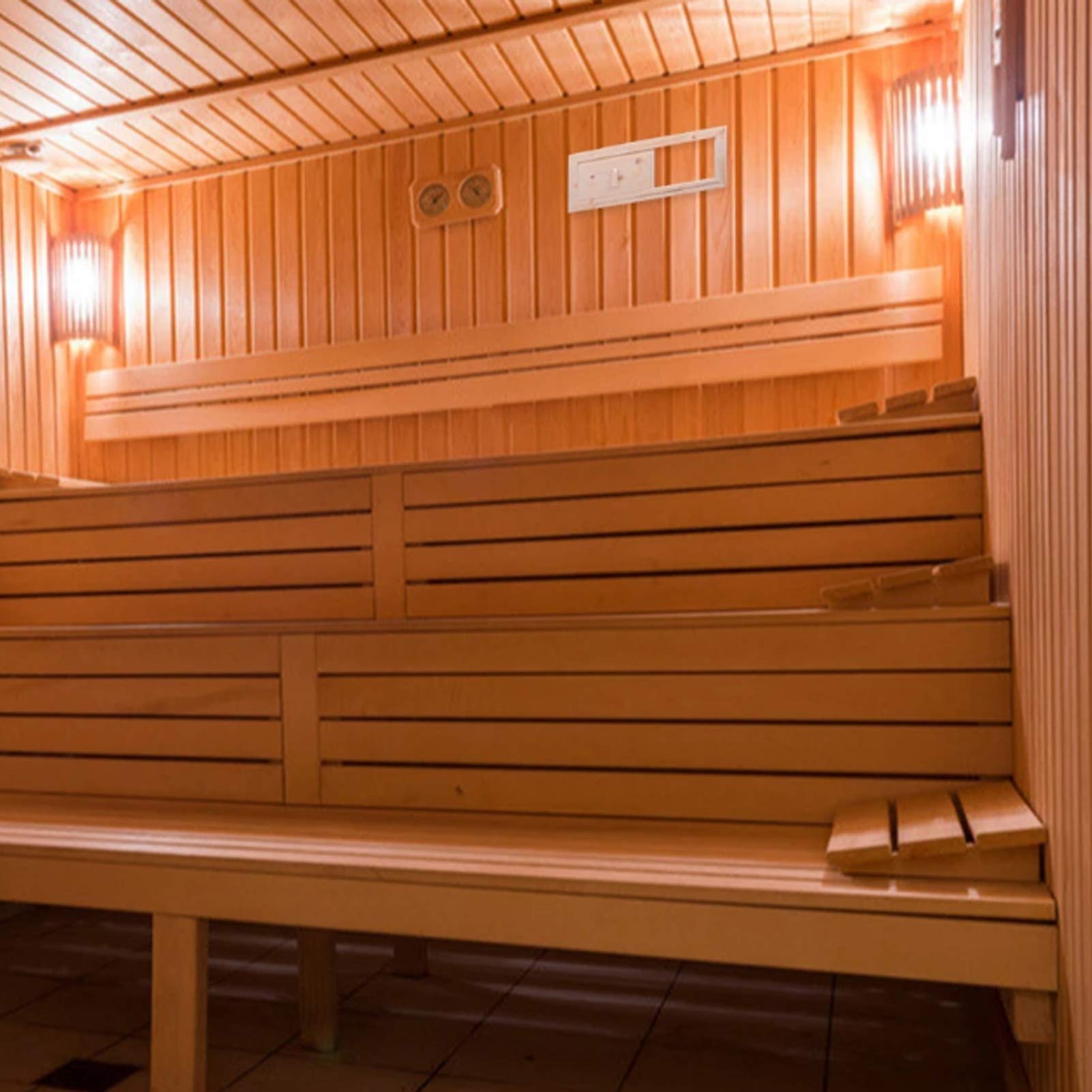 Fdit Sauna Air Vent Wooden Adjustable Sauna Room Equipment Ventilation Panel Blinds Grille Sauna Air Vent for Steam Room