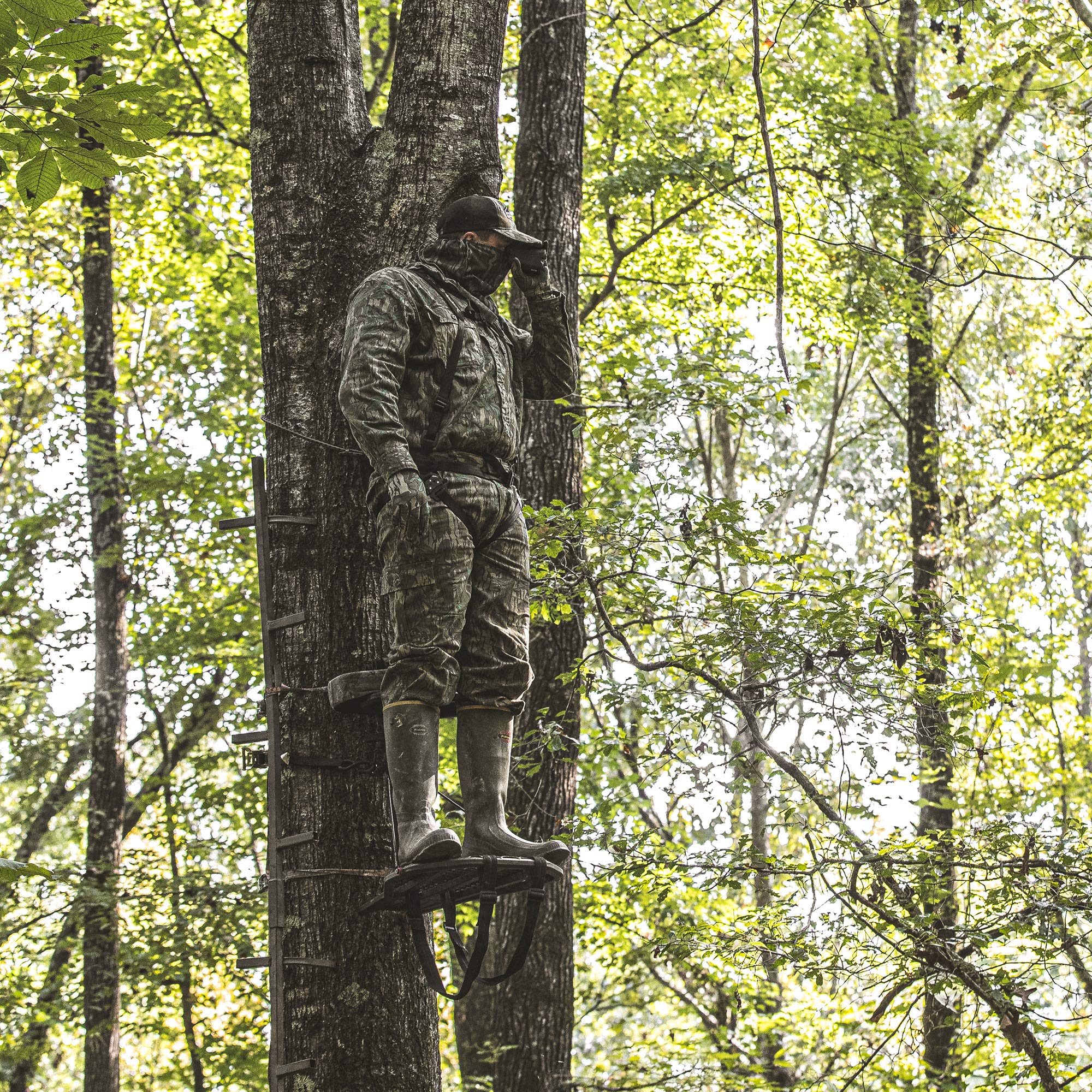 Mossy Oak Cotton Mill 2.0 Camo Hunting Pants for Men Camouflage Clothes, Bottomland, Medium
