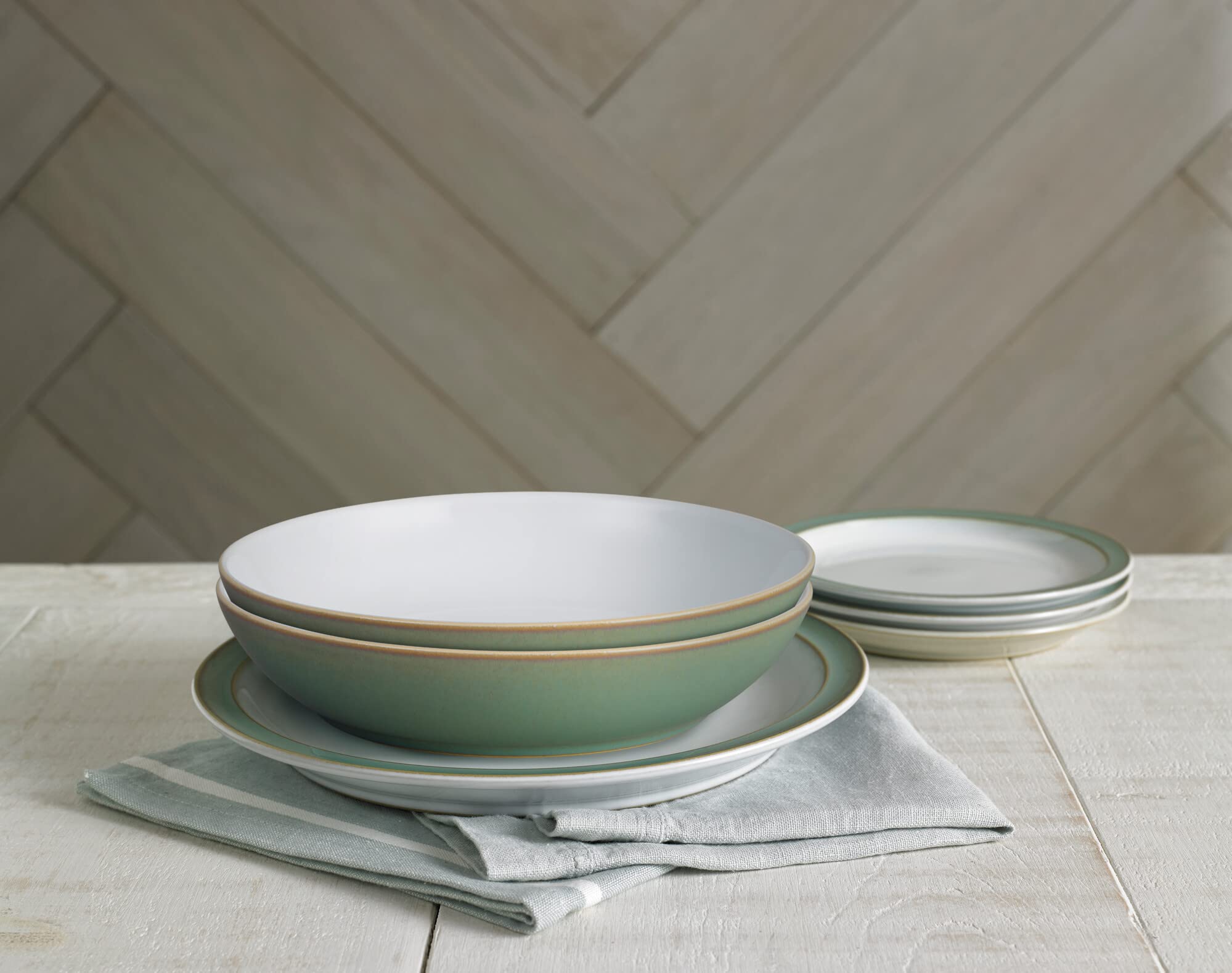 Denby - Regency Green Pasta Bowls Set of 4 - Dishwasher Microwave Safe Crockery 1050ml 22cm - Green, White Ceramic Stoneware Tableware - Chip & Crack Resistant