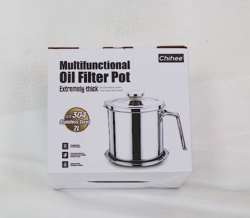 Chihee Grease Container Stainless Steel Bacon Grease Saver with Fine Mesh Strainer 2L / 67.6 fl oz Oil Container Grease Can with Dust-proof Lid Non-slip Tray for Kitchen Storing Frying Cooking Grease