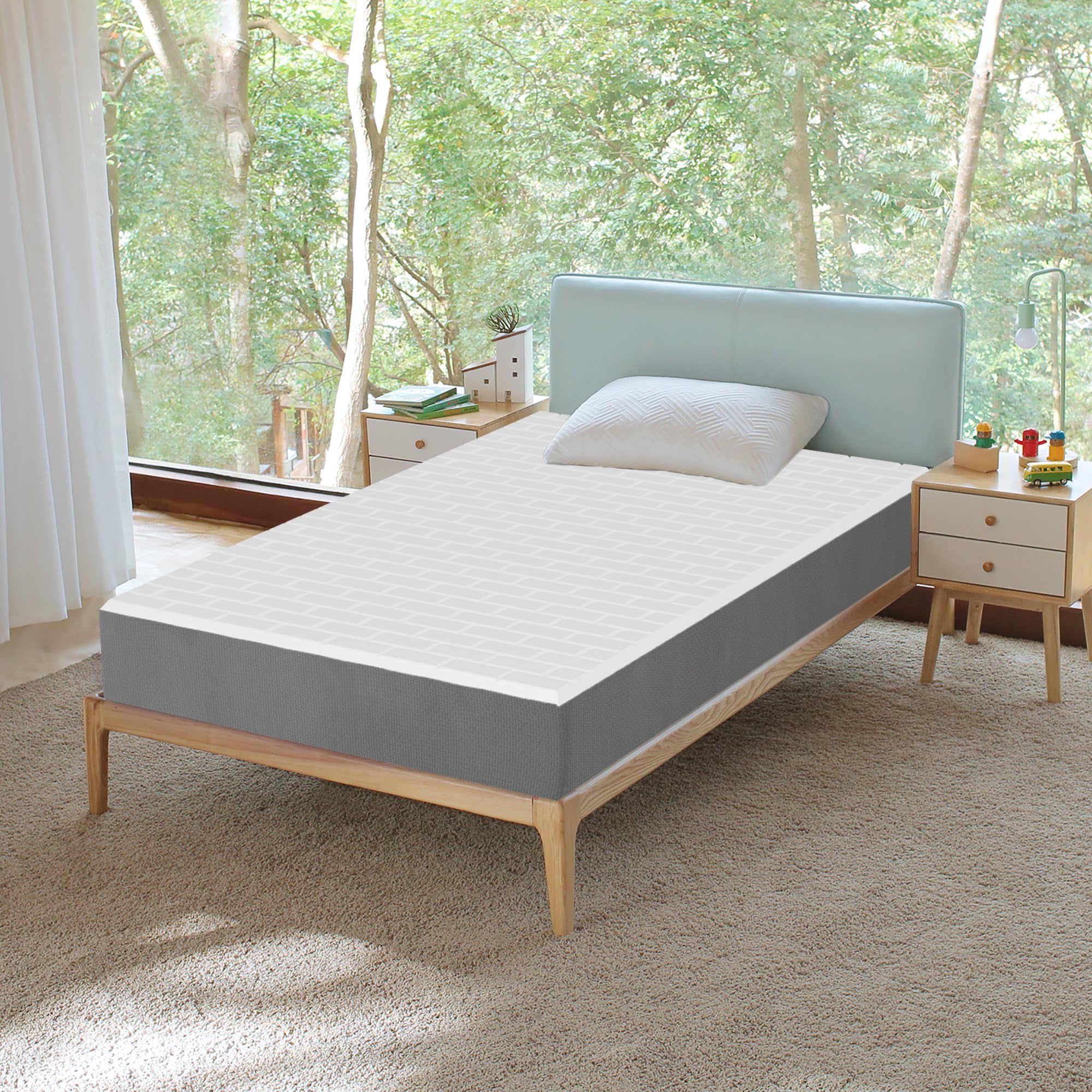 Greaton, 7-Inch Medium Firm High Density Foam Mattress, Comfortable Mattress for Cooler Sleep, Zippered and Washable Cover, Twin, White