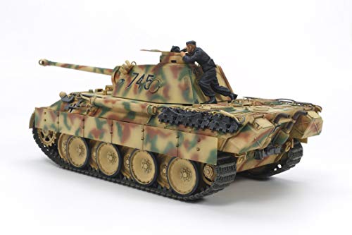 TAMIYA Models Pz.Kpfw Panther Ausf. D Military Vehicle Building Kit (Sd.Kfz.171)