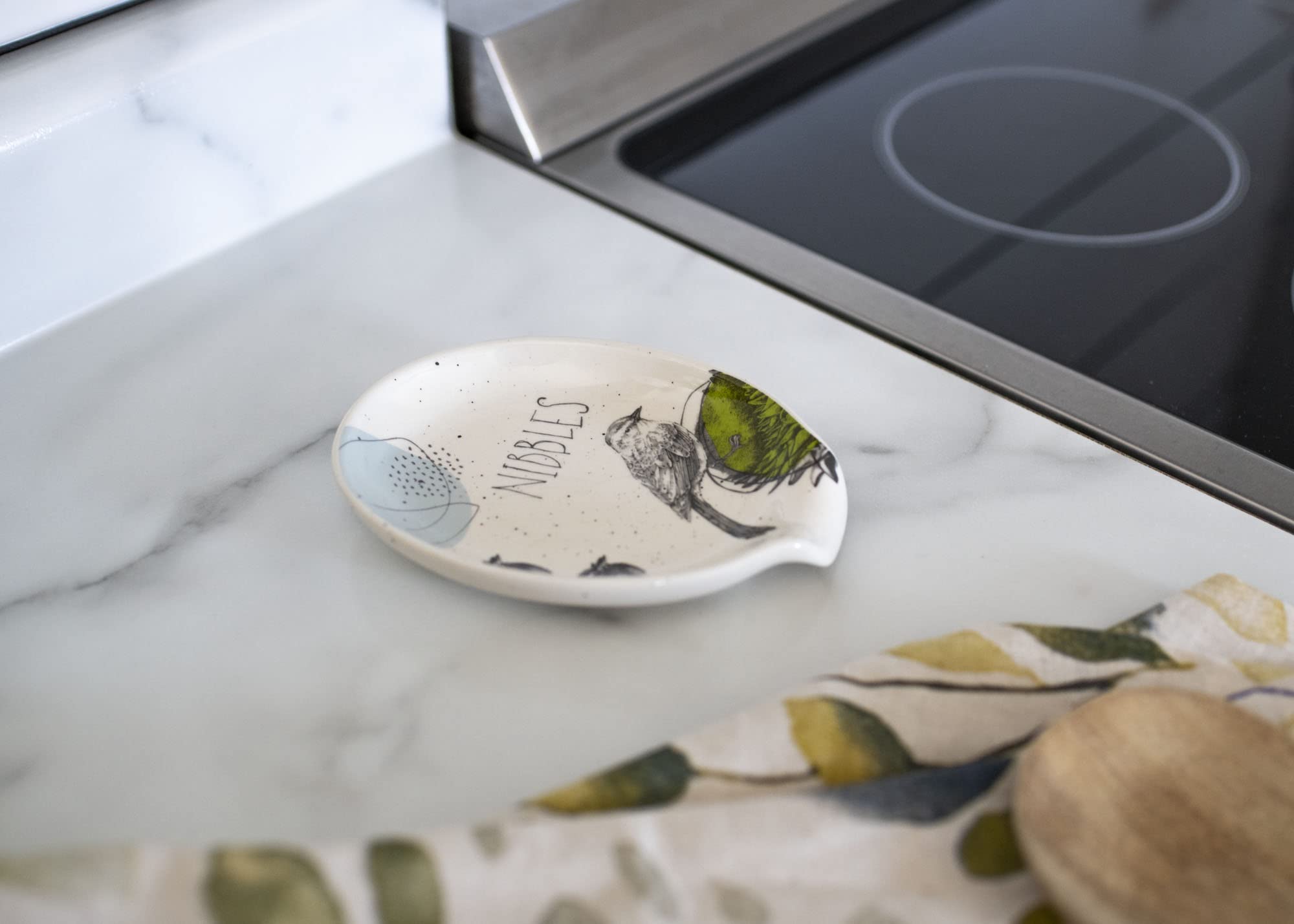 DEMDACO Nibbles Bird Glossy Floral White 6 x 5 Stoneware Ceramic Oval Spoon Rest