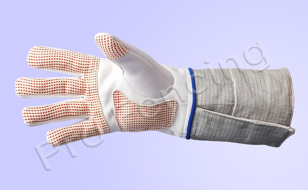 Blade FIE Electric Sabre Glove (Medium, Right)