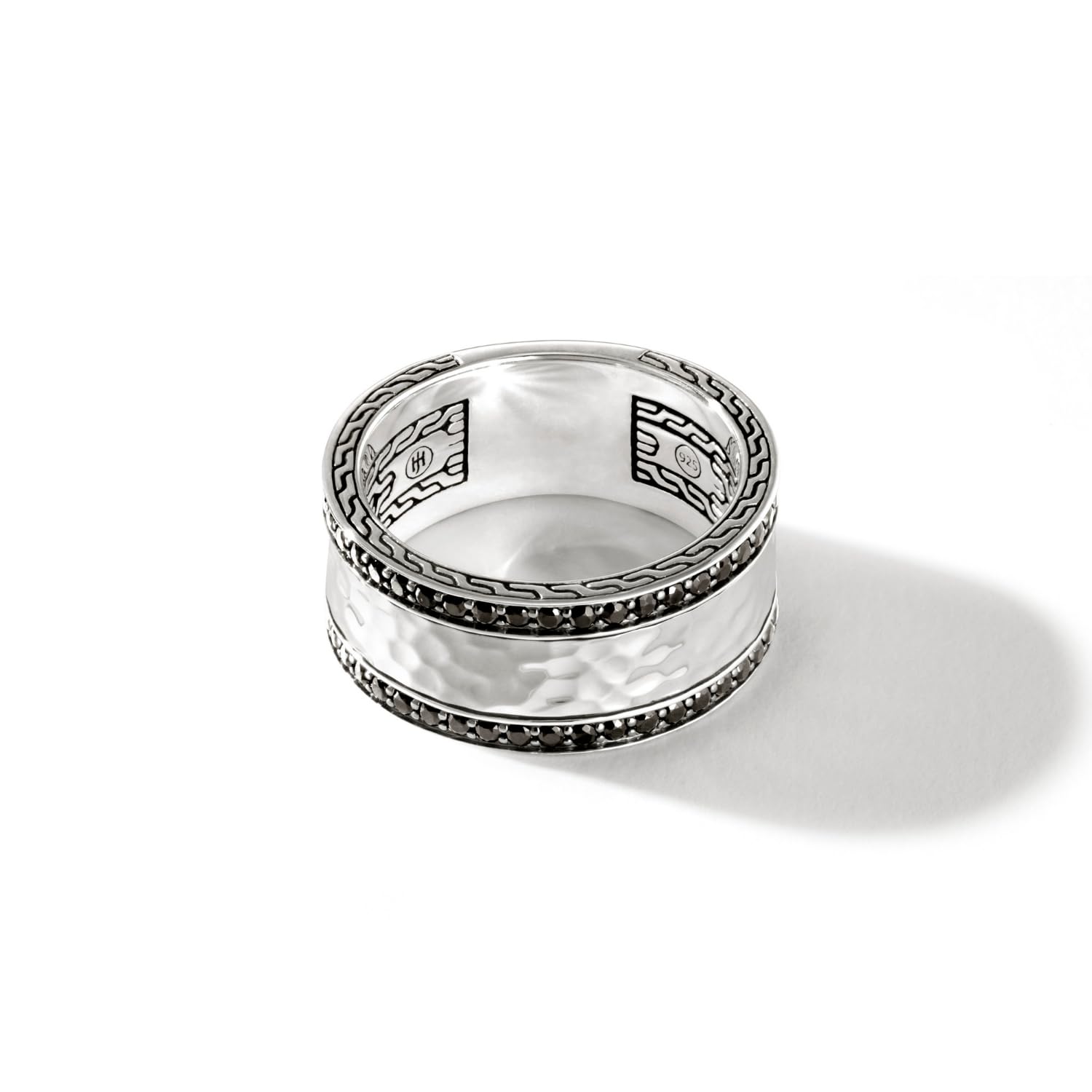 Classic Chain Hammered Silver 10mm Band Ring with Treated Black Sapphire and Black Spinel (Sterling Silver, 6)