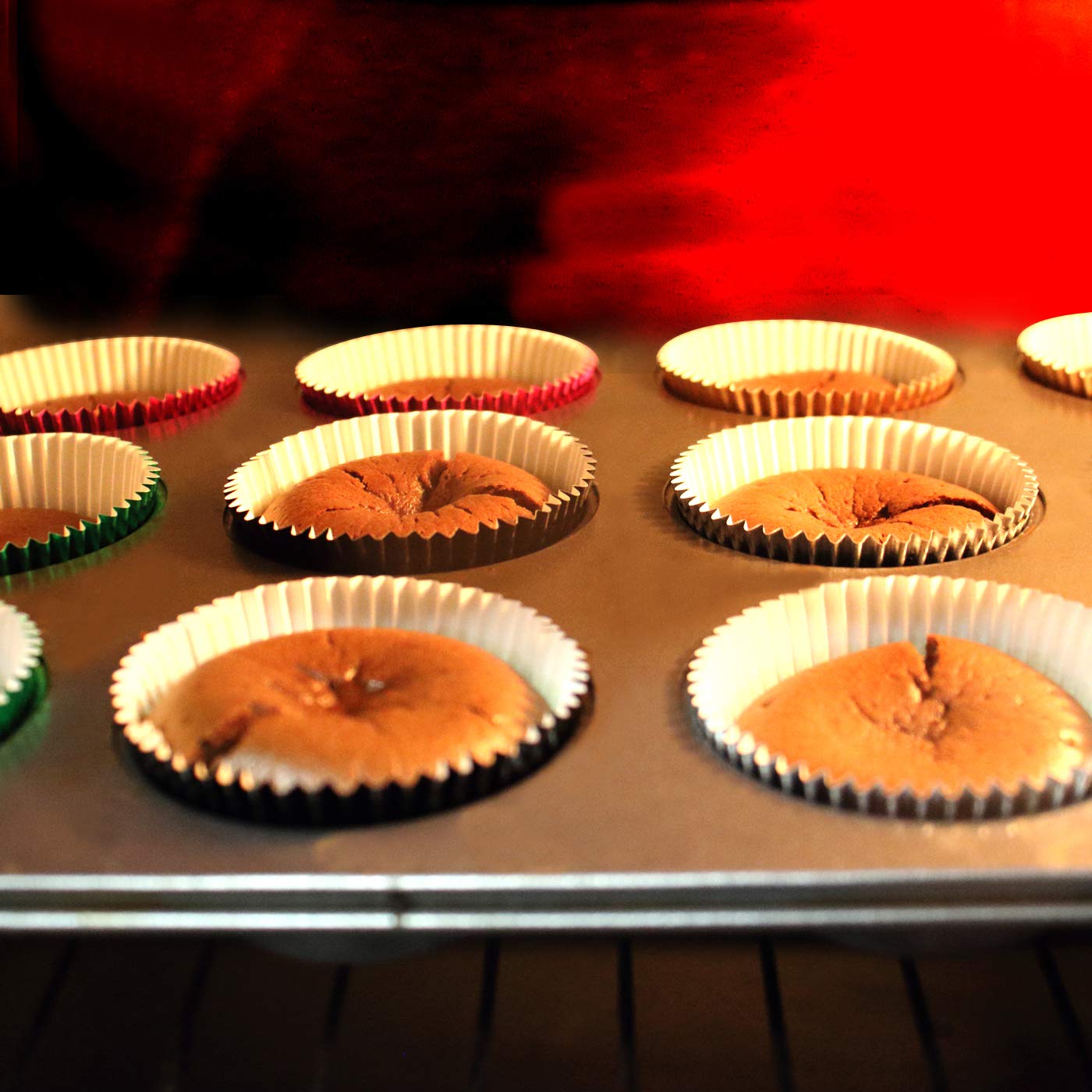 Eoonfirst Gold Foil Metallic Cupcake Case Liners Wrappers Baking Muffin Paper Cups 198 Pcs