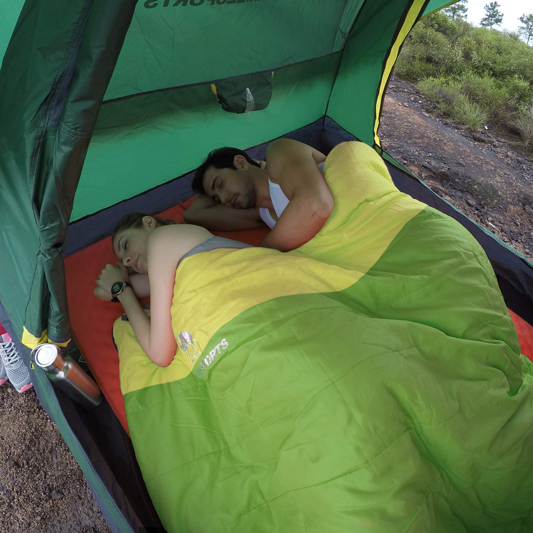 CAMEL CROWN Sleeping Bag for Adults Kids Double Sleeping Bag with 2 Pillows 4 Seasons Warm & Cool Weather Lightweight Backpacking Sleeping Bag for Hiking & Camping (Fruit Green)