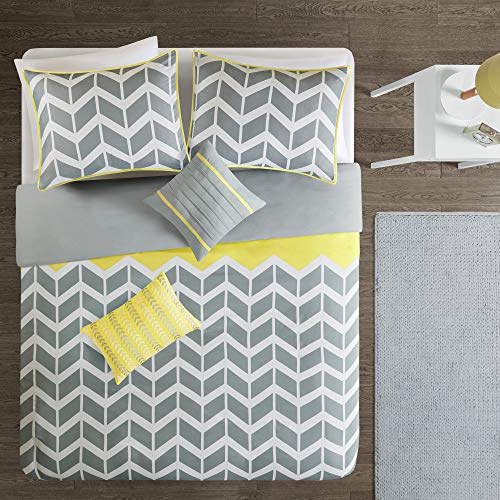 Intelligent Design ID12-234 Nadia Duvet Cover King/Cal King Size - Yellow , Chevron Duvet Cover Set – 5 Piece – Ultra Soft Microfiber Light Weight Bed Comforter Covers
