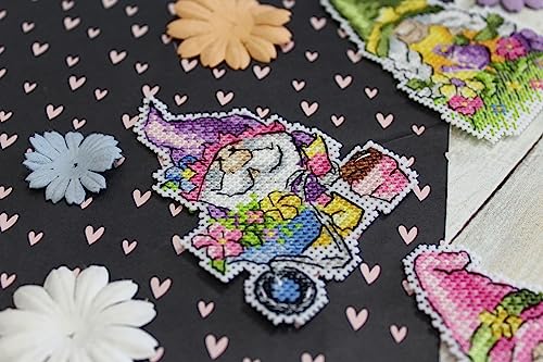 MP Studia Cross Stitch Embroidery Kits for Adults and Beginners Fairy Tale - Garden Gnomes - Magnets 7x8cm/2.76x3.15 14ct.