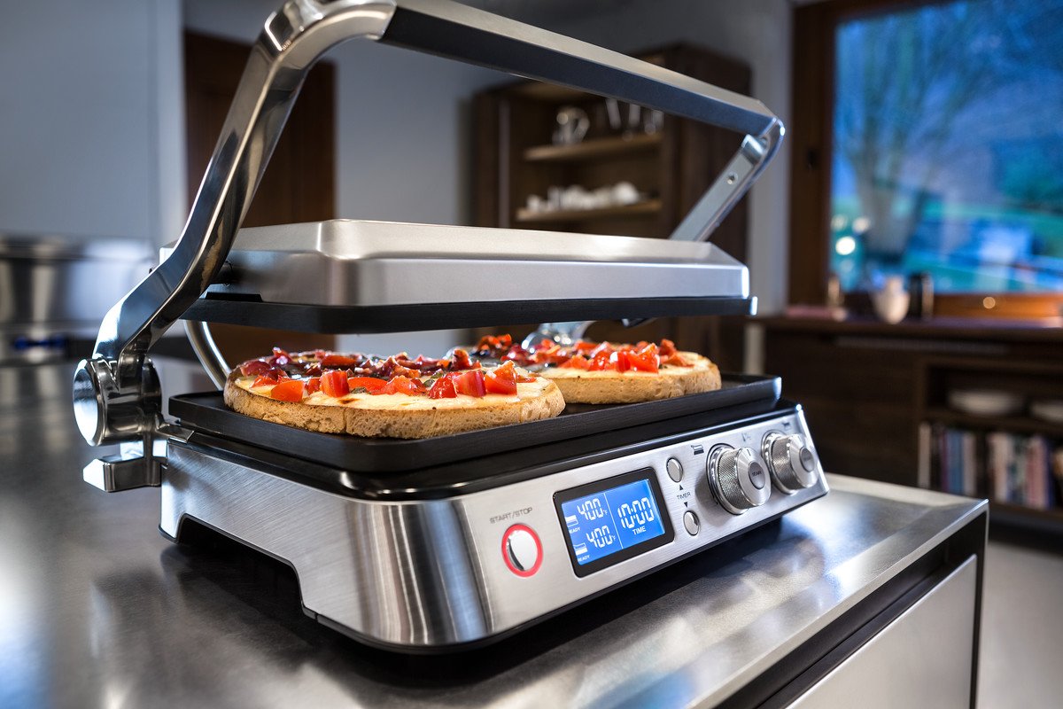 De'Longhi CGH1030D Livenza All-Day Grill, Griddle and Waffle Maker Silver Large