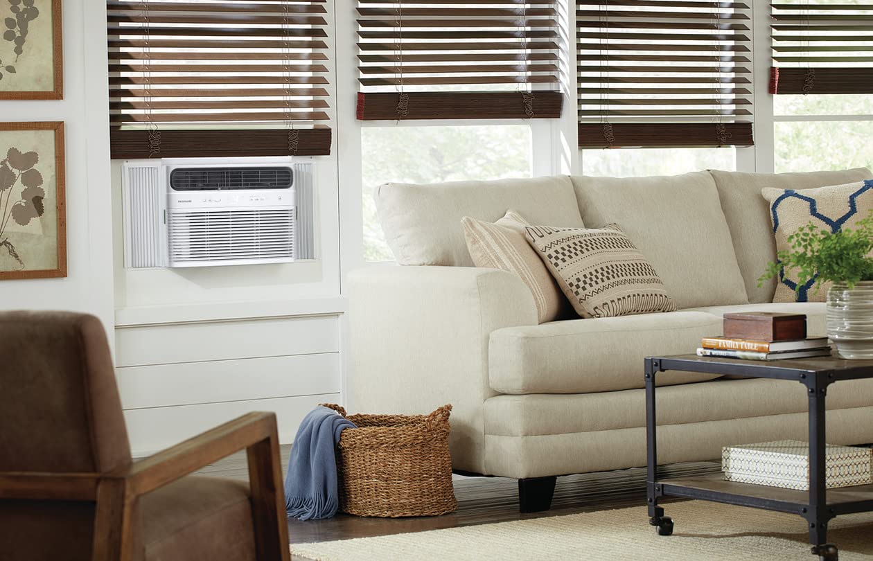 Frigidaire FHWC124WB1 Window Air Conditioner, 12000 BTU, White