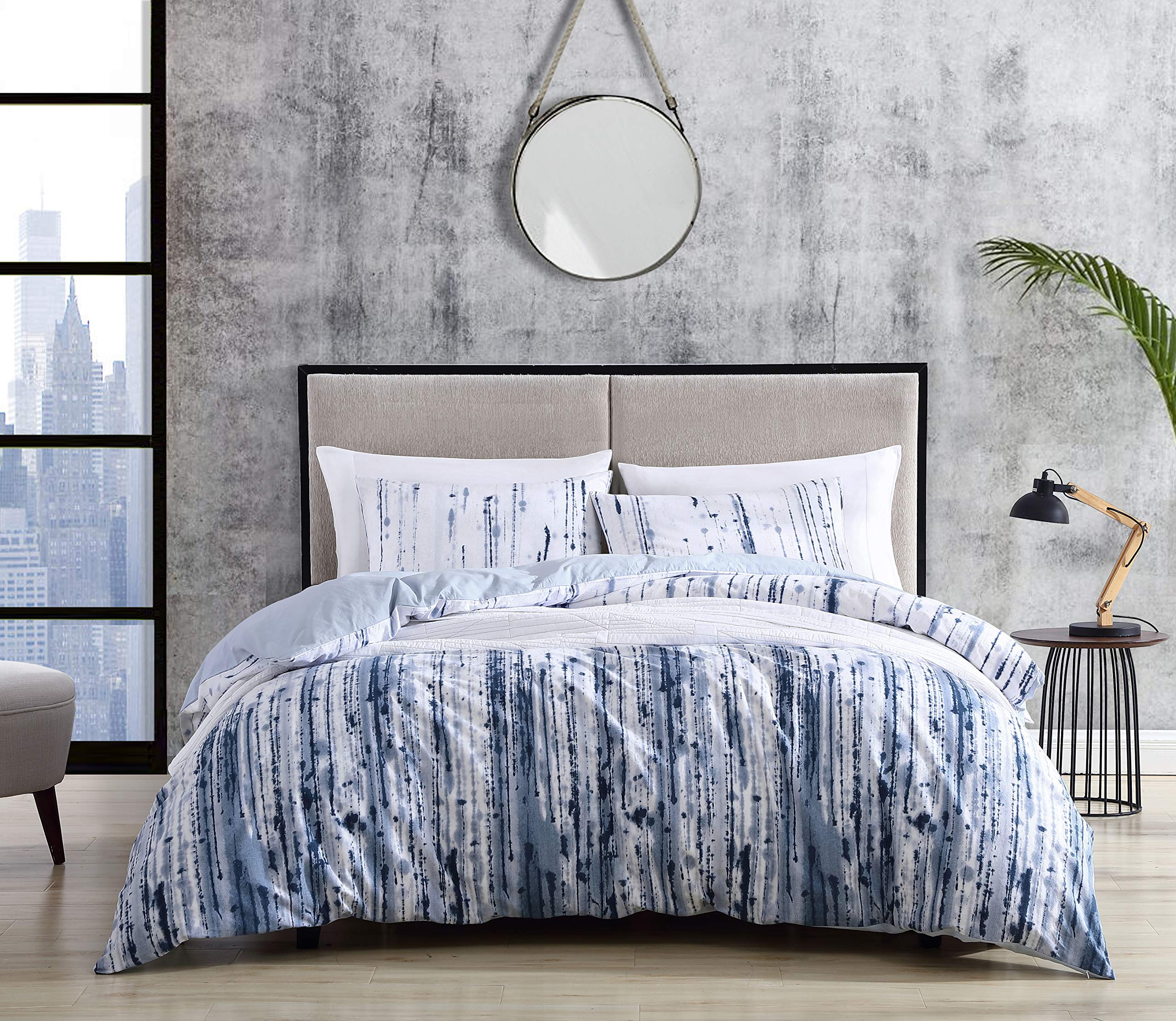 City Scene - King Comforter Set, Reversible Cotton Bedding with Matching Shams, Modern Home Decor (Sokal Blue, King)