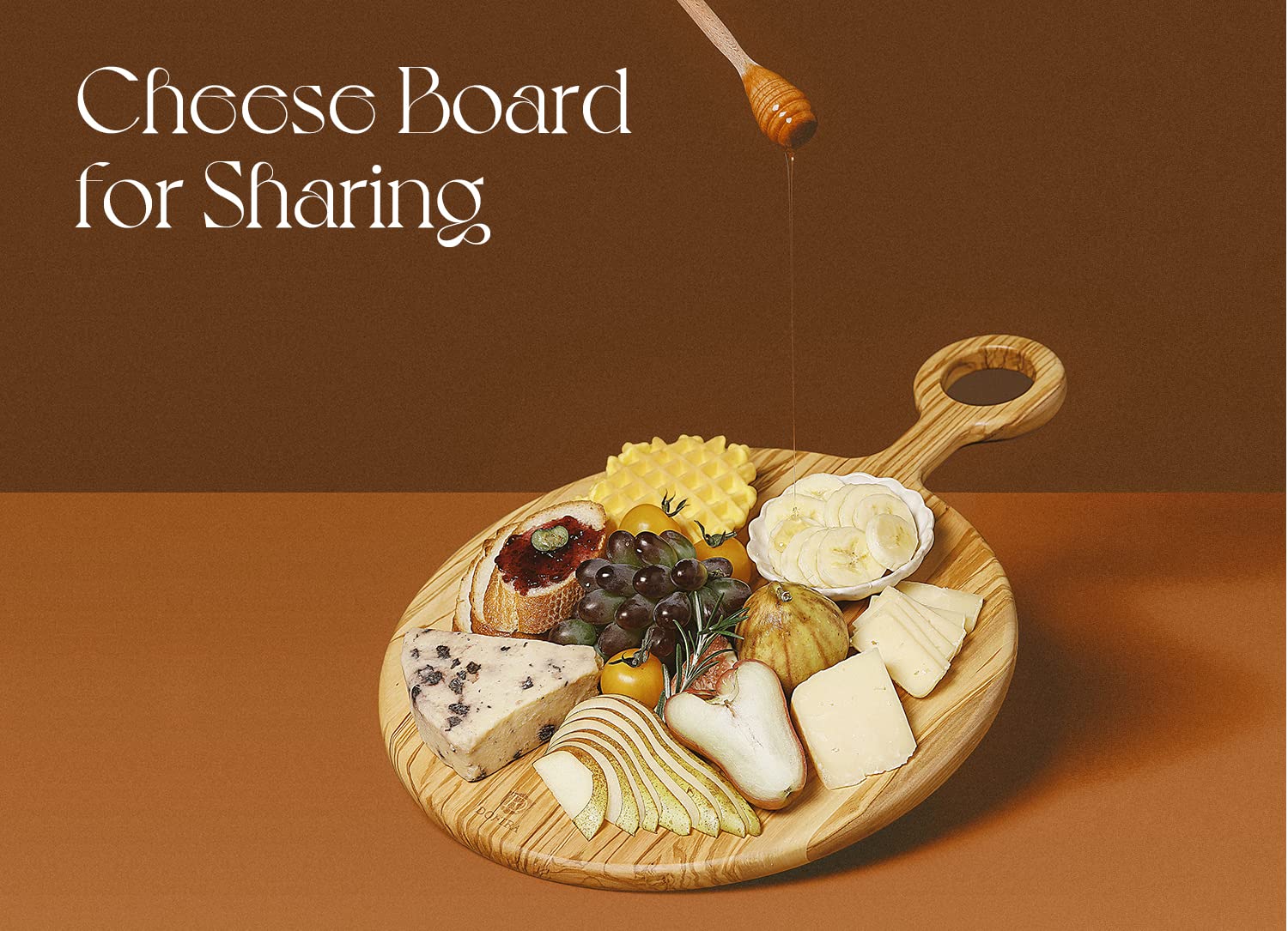 Dofira Italian Olive Wood Round Cutting Board with Ring Handle, Decorative Wooden Serving Board for Kitchen, Reversible Charcuterie Platter for Cheese, Pizza, Bread, Meat, Fruits, 17x12in [Gift Box]