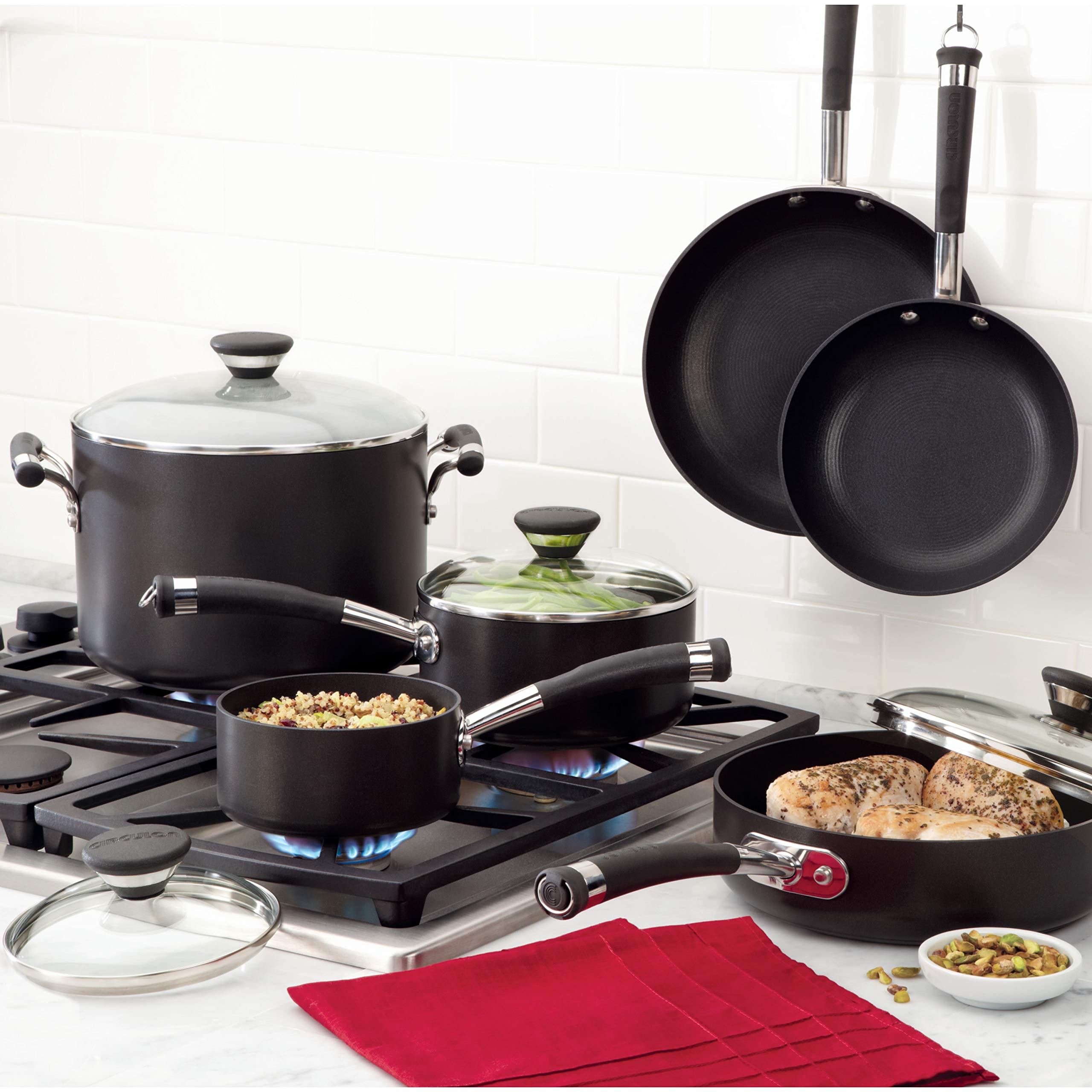 Circulon Acclaim Hard Anodized Nonstick Casserole Dish/ Casserole Pan / Dutch Oven with Lid - 5 Quart, Black