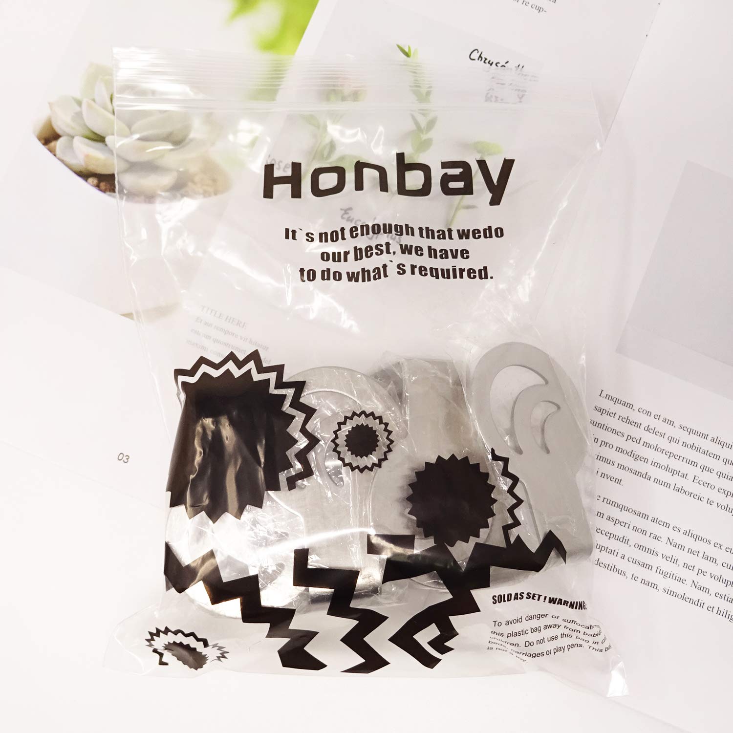 Honbay 4PCS Stainless Steel Silver Thickened Strong Cloth Clip,Tablecloth Clamp Holder, Table Cover Clamps,Table Cloth Holders, Table Cloth Clips Holders for Outdoor and Indoor (Moon)