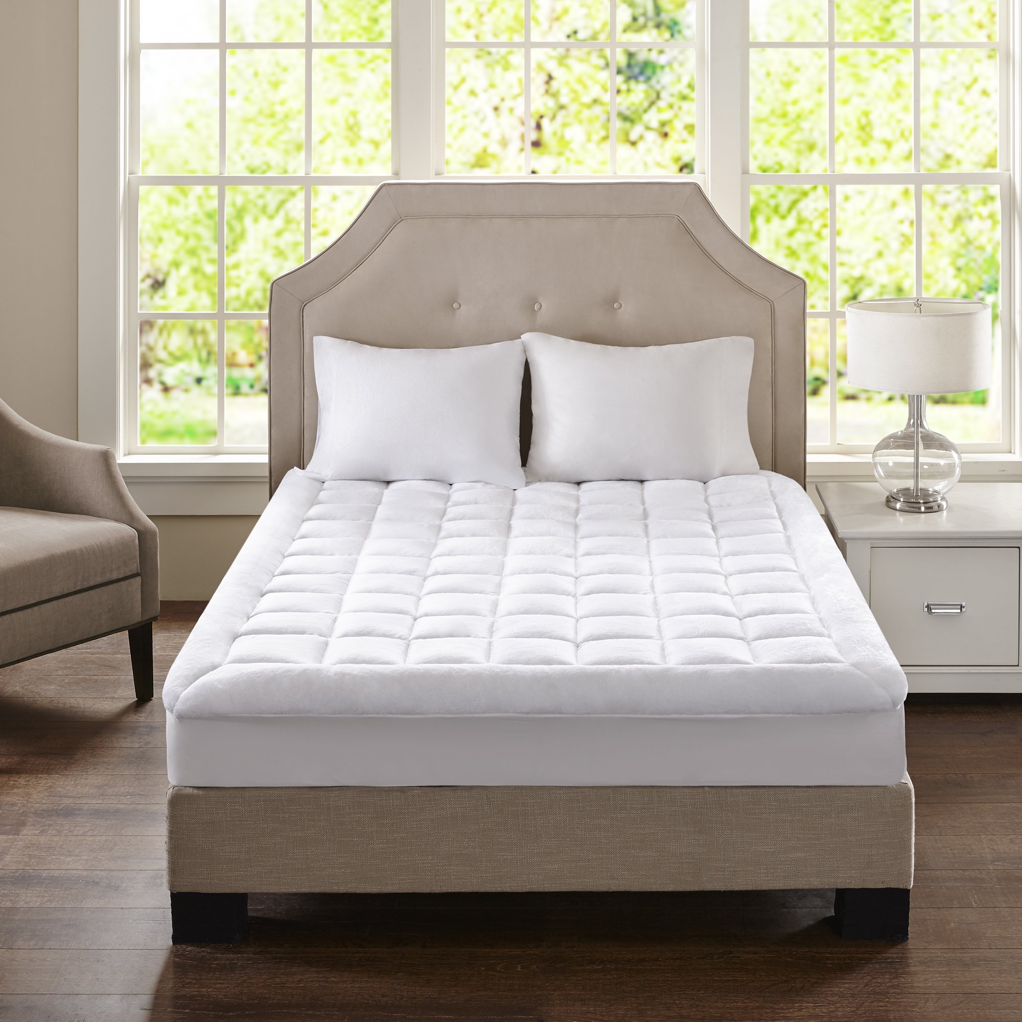 Madison Park Waterproof Mattress Protector, Cloud Soft Plush Mattress Cover, Overfilled Mattress Pad, Fitted Pocket Fits Up to 18 Inch, Machine Washable Bed Cover, White Full