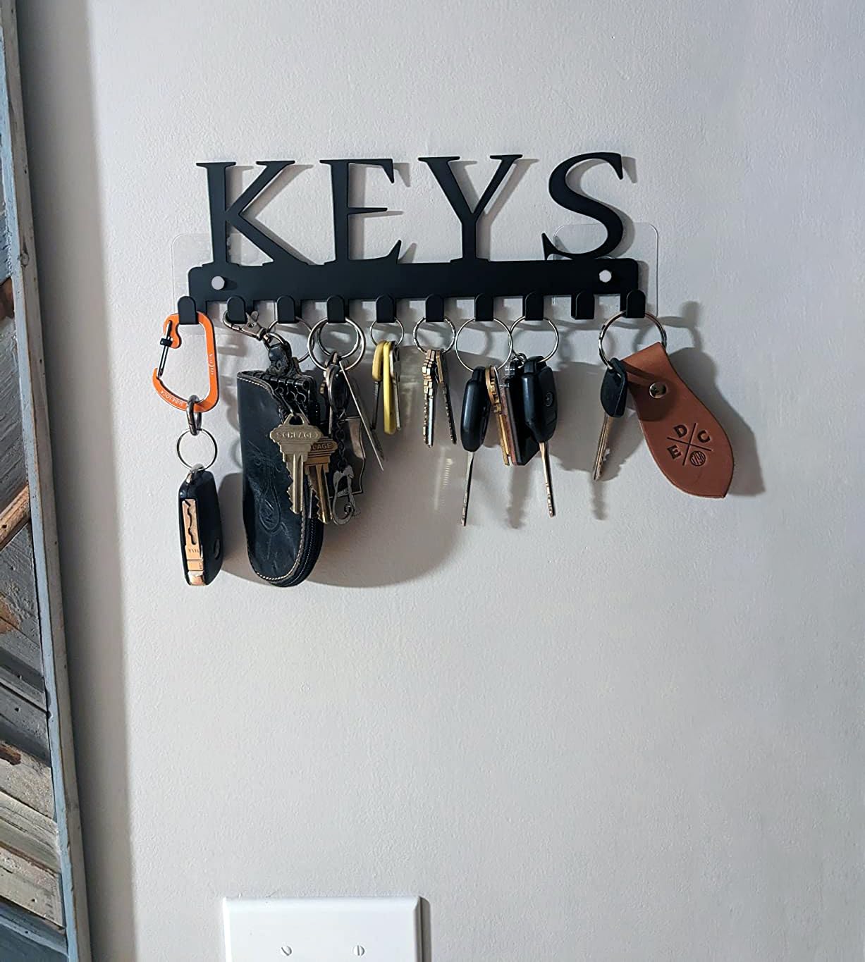 RT&BS Key Hooks for Wall, Key Holder Wall Mounted, Black Metal Hooks for Wall in Entryway Front Door Hallway Bathroom Kitchen, Key Sign 10.2 inches 10 Hooks
