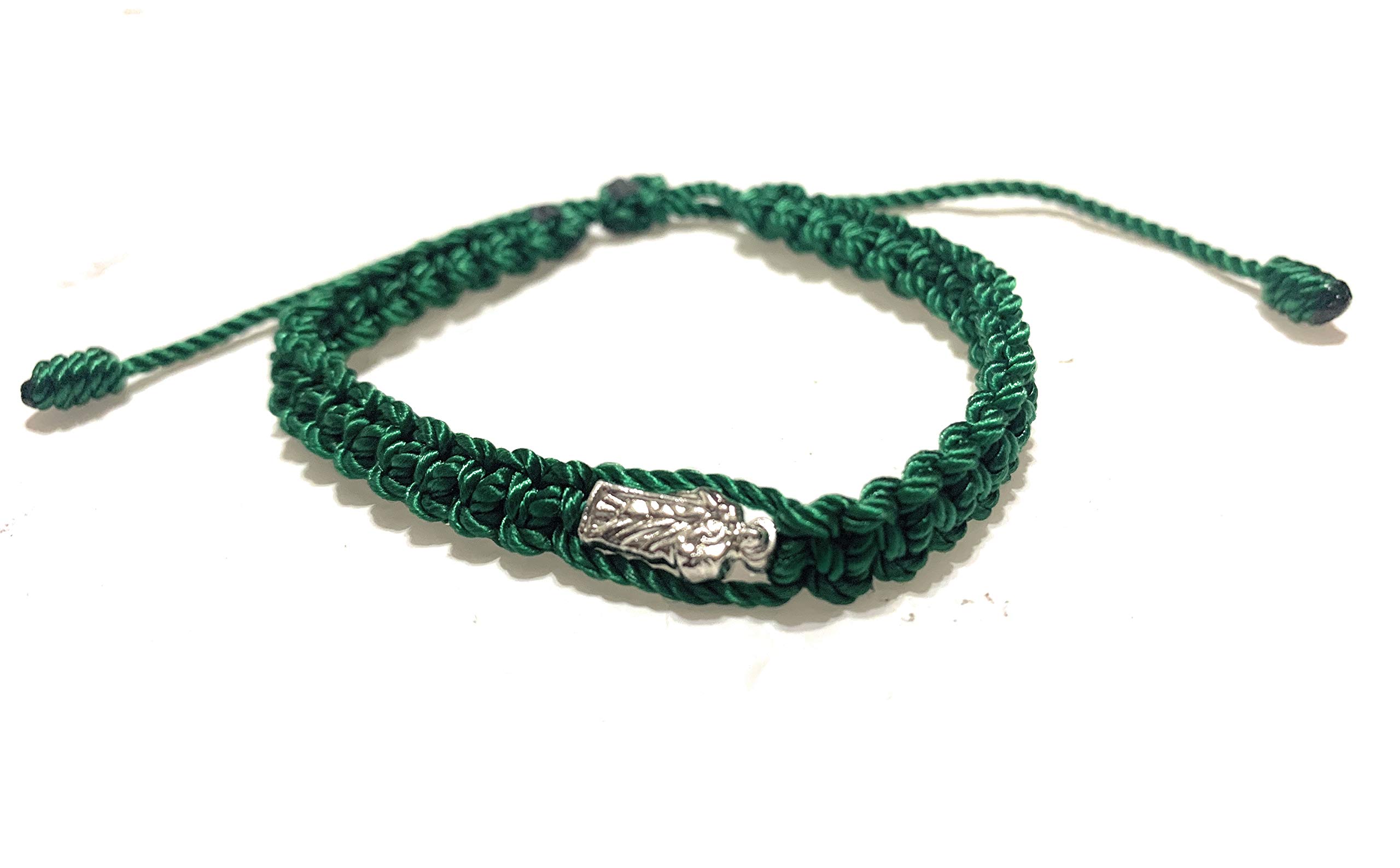 Chavarrieta Red Saint Jude Thaddeus Thread Bracelet Pulsera Roja de hilo de San Judas Tadeo