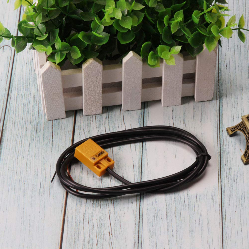 Comimark 3Pcs TL-W5MC1 5mm 3 Wire Inductive Proximity Sensor Detection Switch NPN DC 6-36V