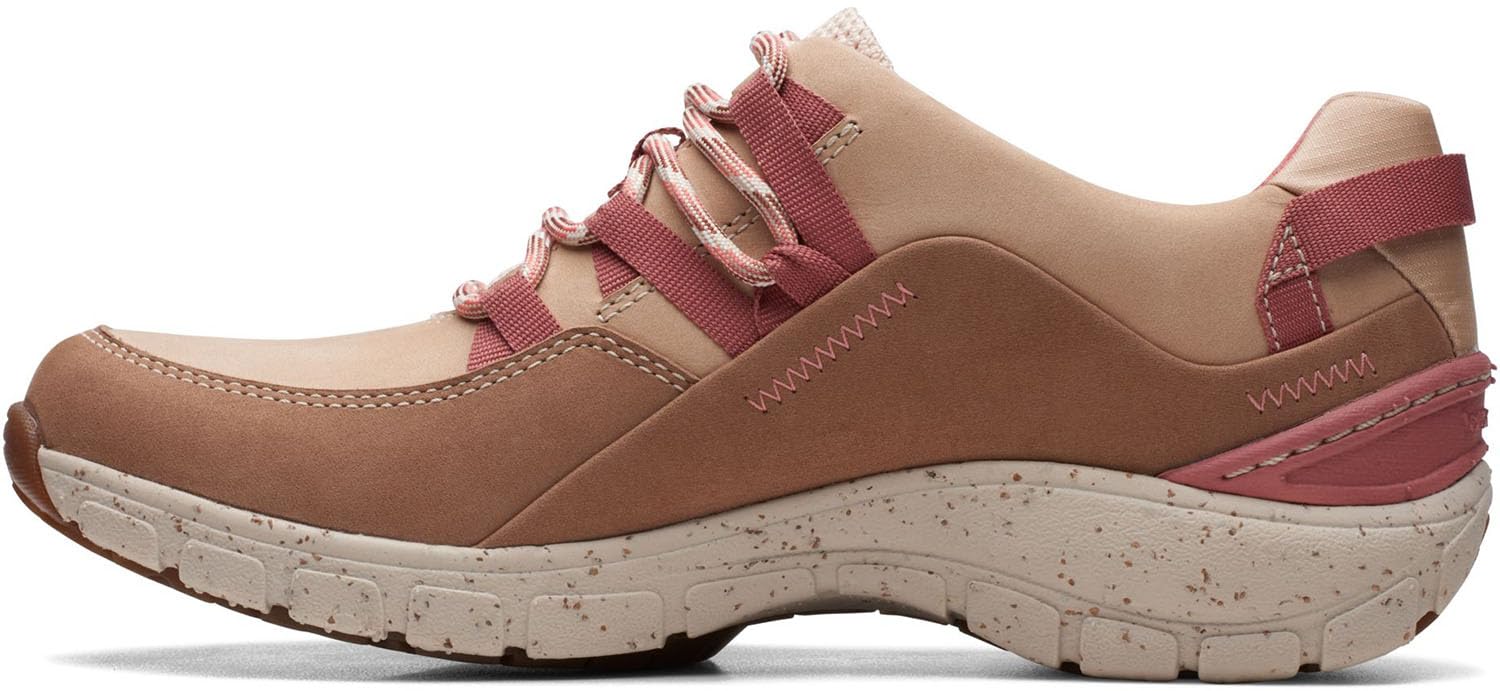 Clarks Women's Wave Range AP Sneaker, Praline Combi, 7