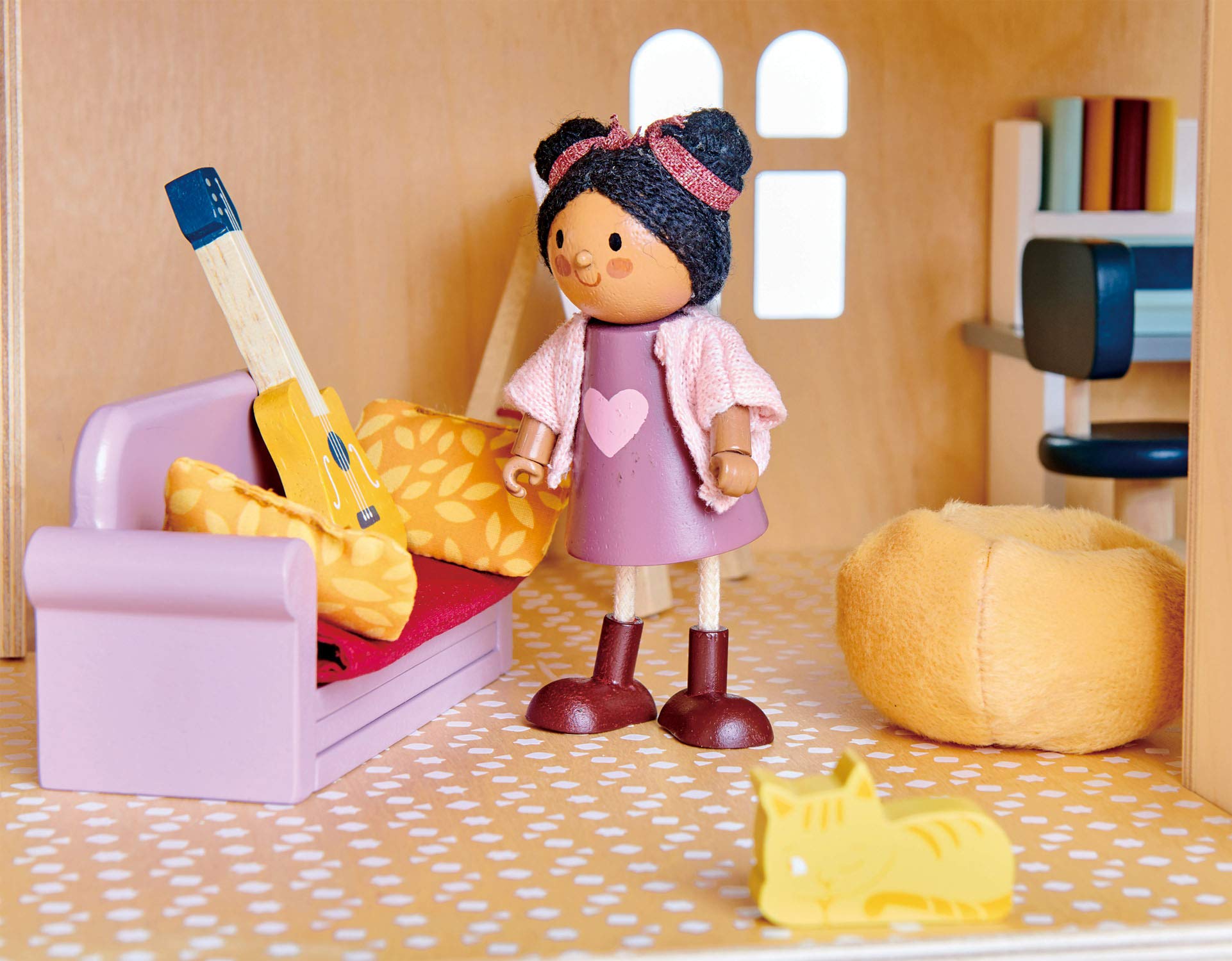 Tender Leaf Toys - Ayana and Her Cat - Wooden Miniatures Flexible Doll, Multicultural Action Figure for Dollhouse - Encourage Creative and Imaginative Fun Play for Children - Age 3+