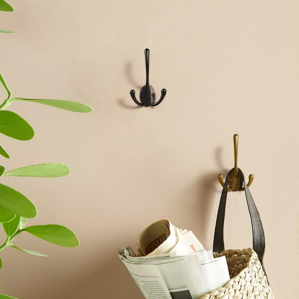 Goo-Ki Antique Brass Zinc Alloy Triangle Coat Hooks - Affordable Luxury Triangle Coat Hooks Hardware for Bedroom, Kitchen, 6 Pack