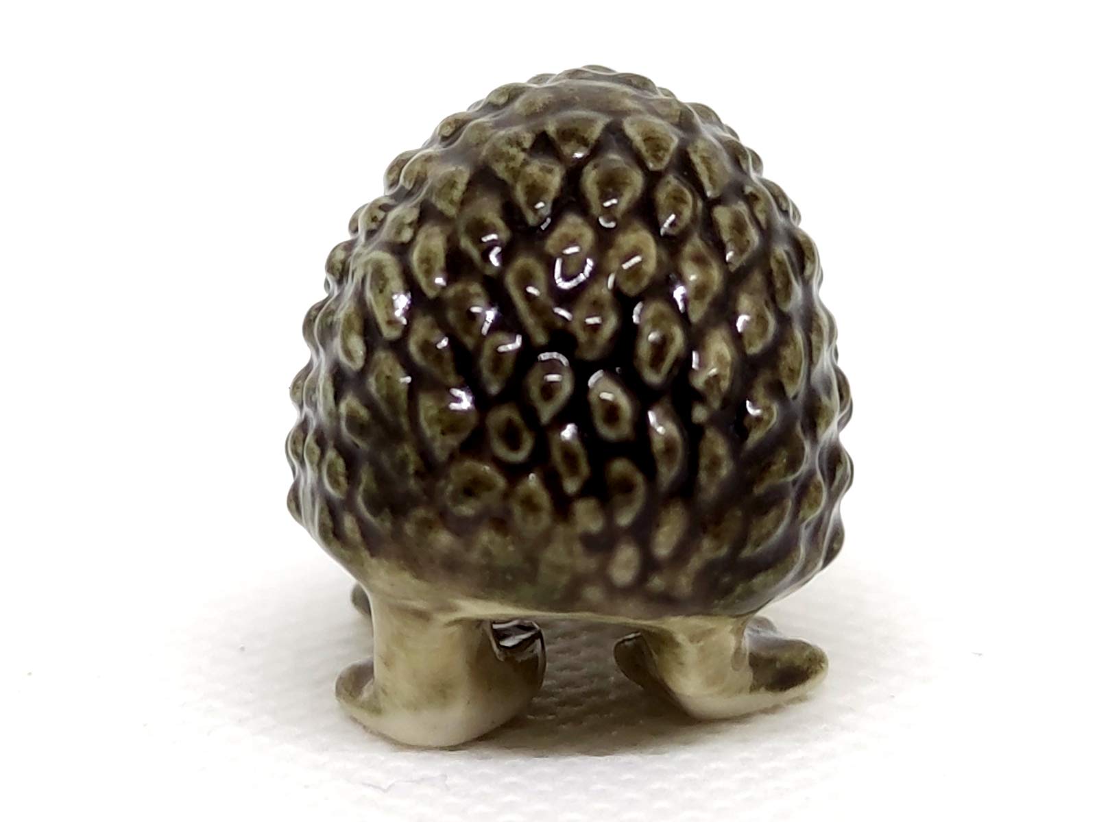 SSJSHOP Hedgehog Dollhouse Miniature Figurines Hand Painted Ceramic Animals Collectible Gift Home Garden Decor,