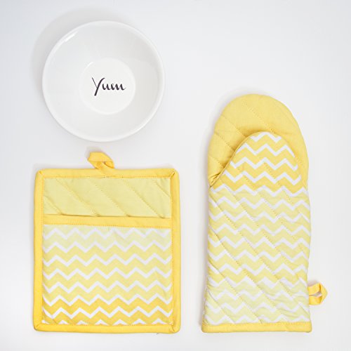 DII Quilted Kitchen Oven Mitt & Potholder Set, Hanging Loop for Convenient Storage, OM 6x13/PH 8x9, Ombre Yellow Chevron