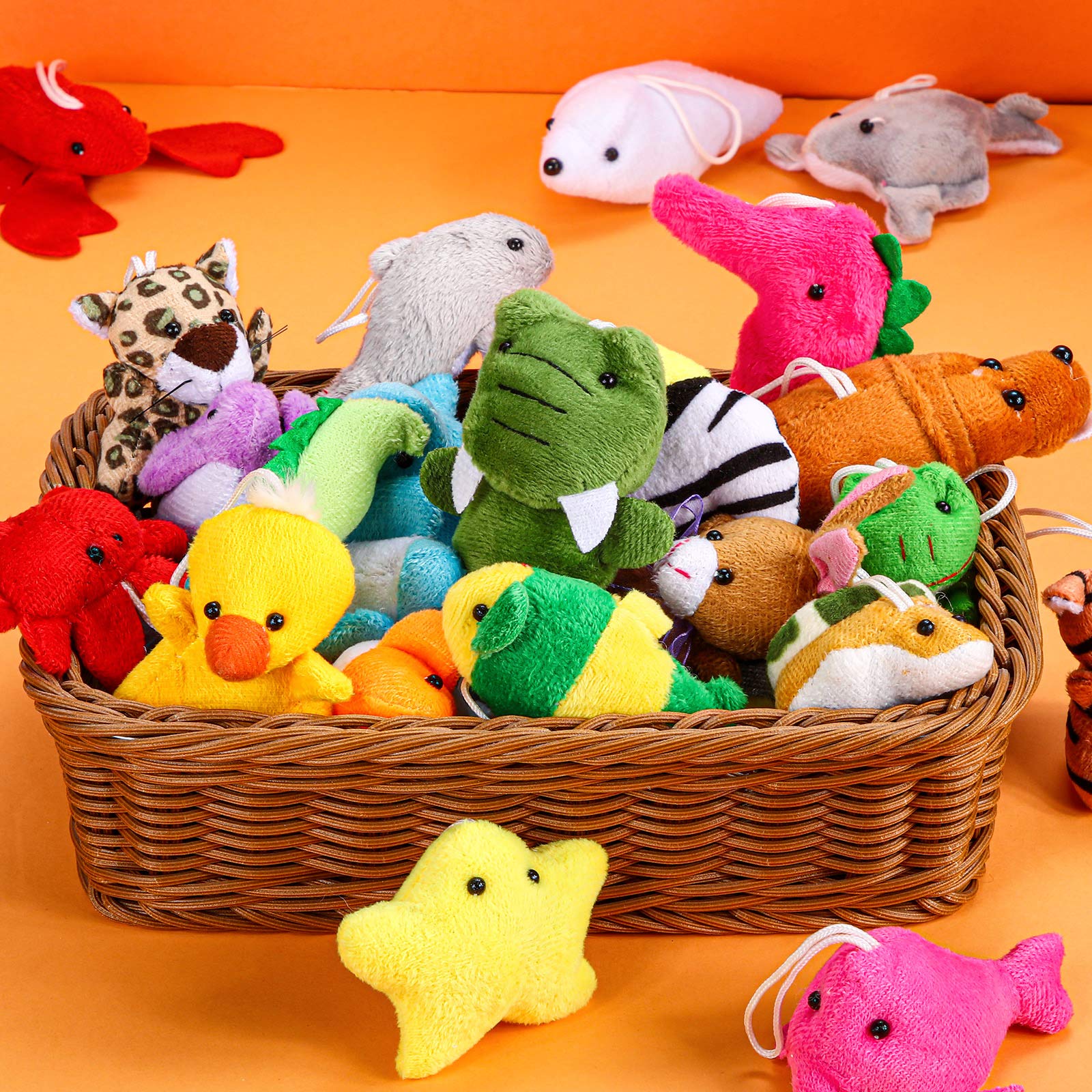 Sumind 42 Pcs Mini Plush Animals Toys Set, Cute Small Stuffed Animal Plush Keychain Decorations for Easter Themed Party Favors, Carnival Prizes, Rewards, Goodie Bags Filler(Cute Style)