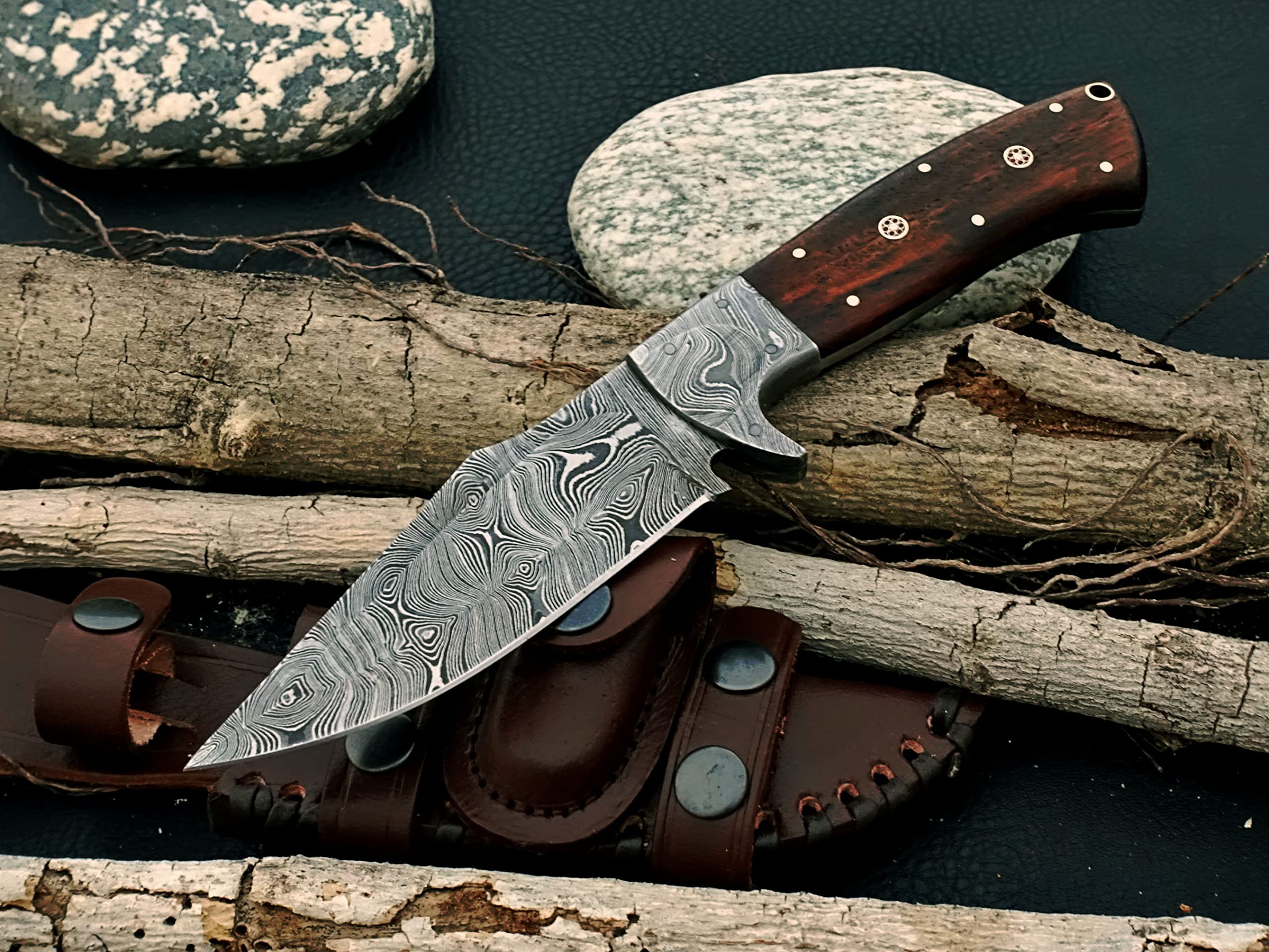 Damascus Steel Hunting Knife Fixed blade knife Damascus Bolster Walnut Wood Handle Mosaic Pin, Bush craft, Outdoor Camping, with Cowhide Leather Sheath β BW-4144