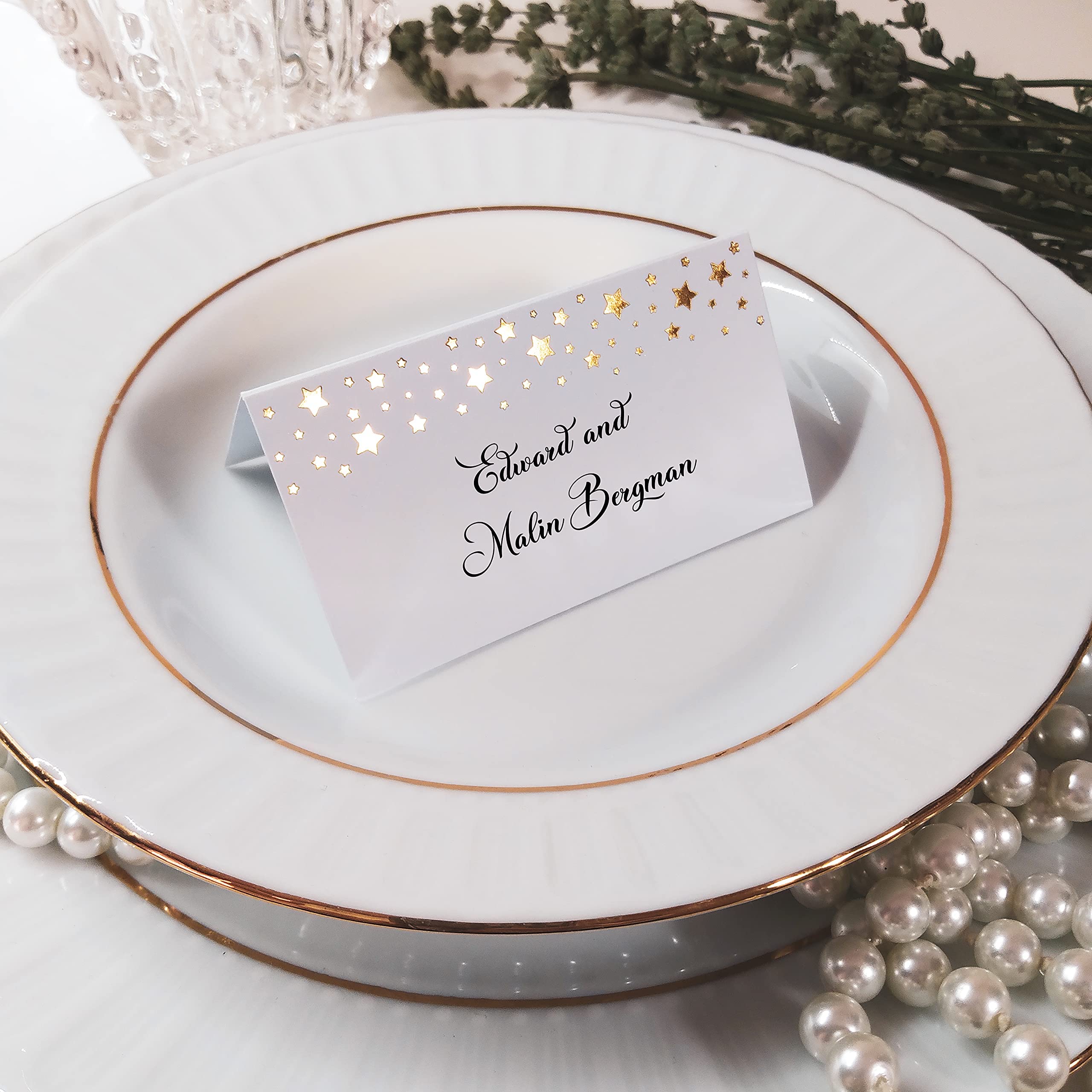CLEVER SIGNS Gold Place Cards for Wedding or Party, 100 Pack, 2" X 3.5, Double Design, Gold Foil Stars and Line, Scored for Easy Folding, Place Cards for Table Setting, Seating Place Cards for Tables