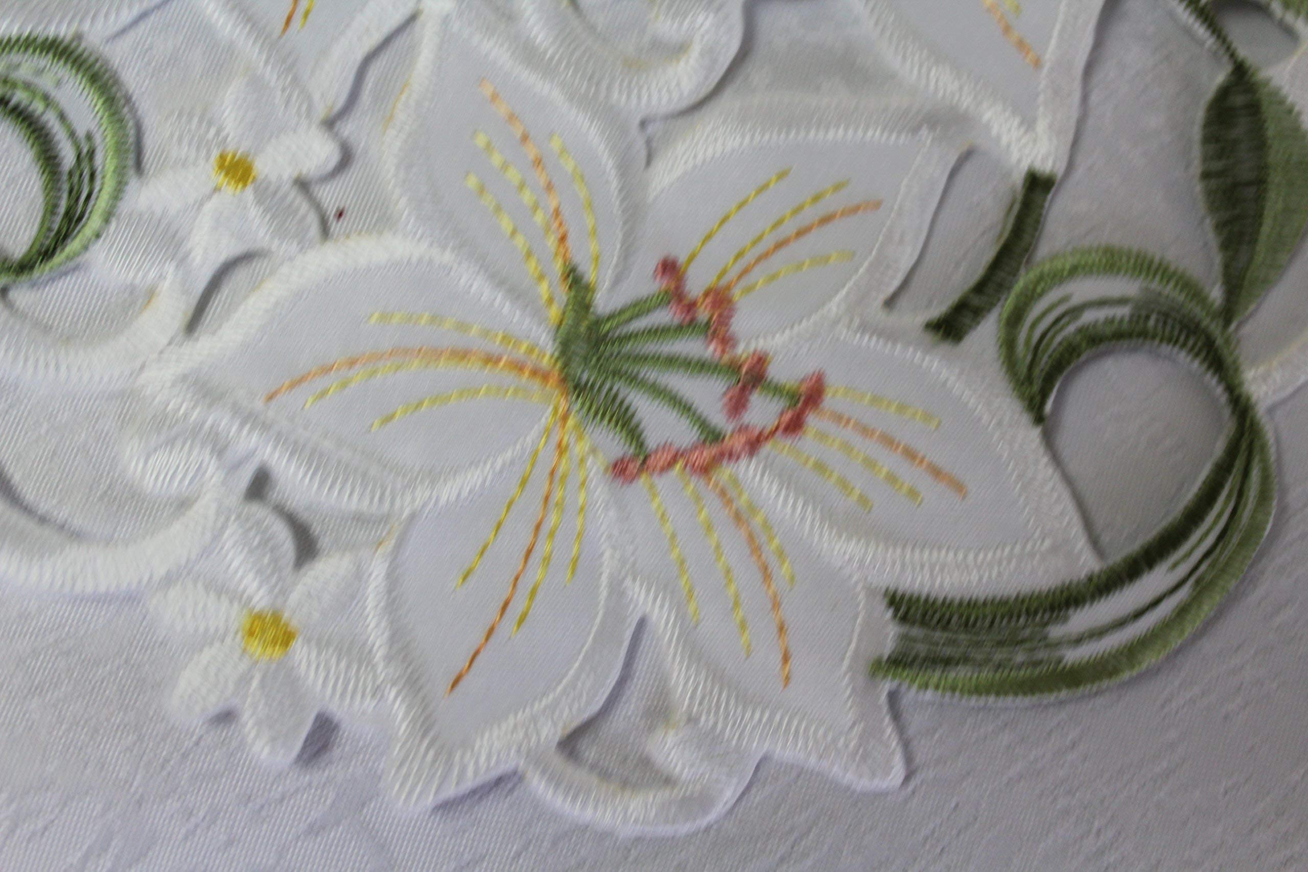 Doily Boutique Easter Place Mat or Doily with White Lily Flowers, Size 15 inches