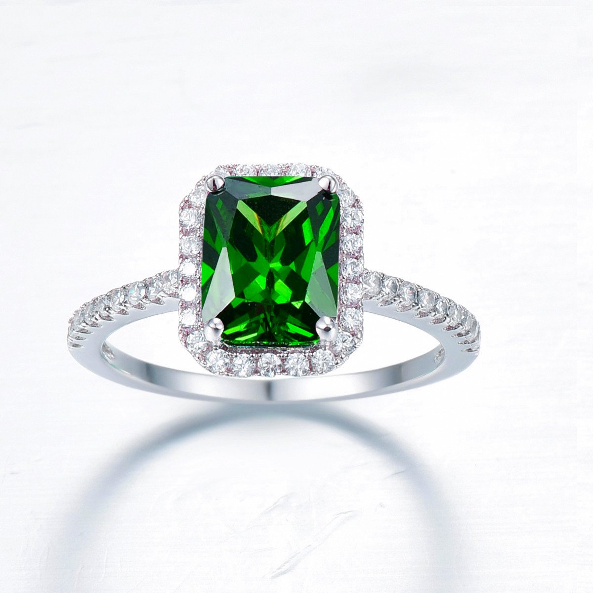 BONLAVIE 3.6ct 8x6mm Created Green Emerald 925 Sterling Silver Wedding Band Anniversary Engagement Ring Size 5.5