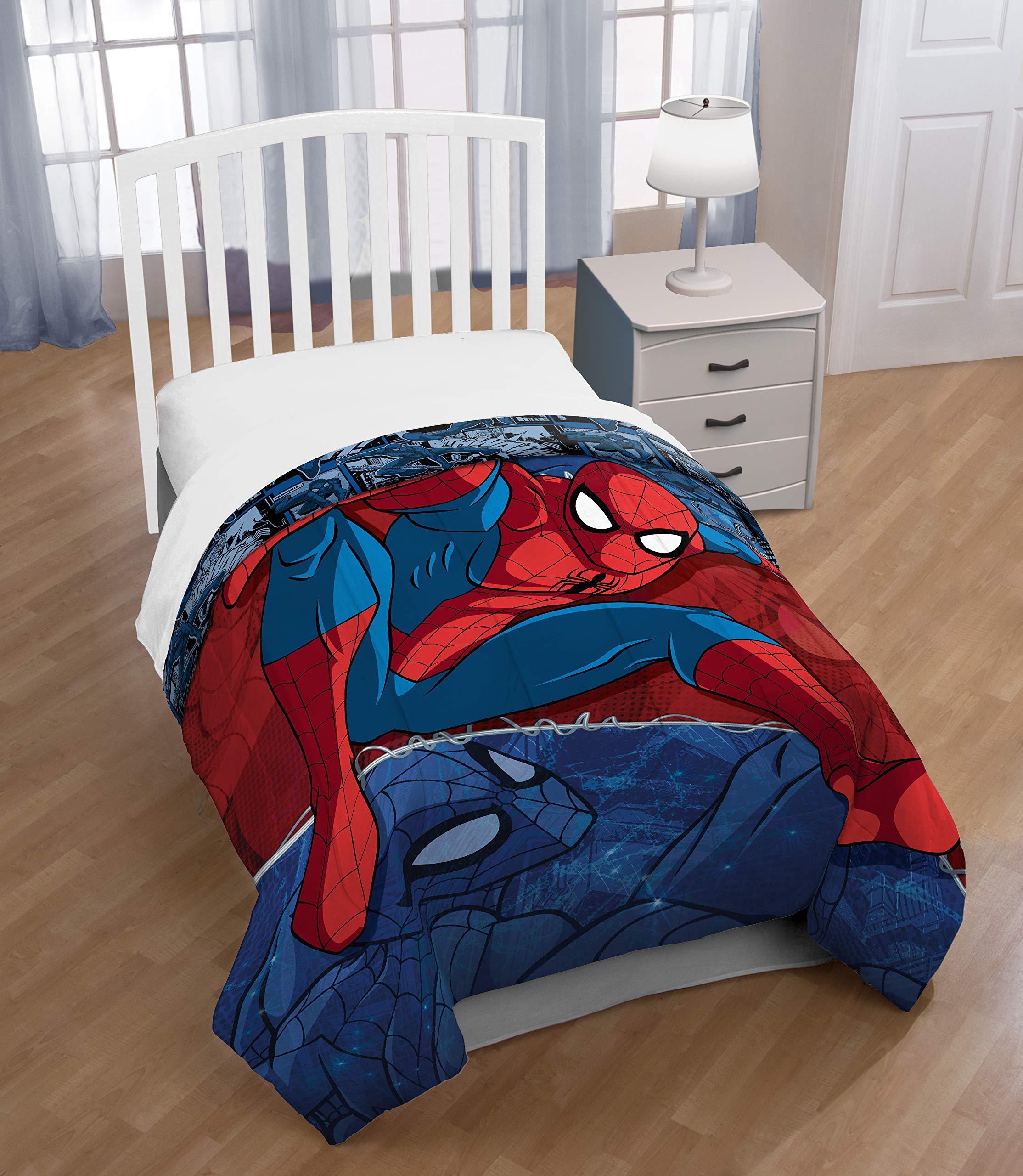 Marvel Spiderman Burst Twin Comforter - Super Soft Kids Reversible Bedding features Spiderman - Fade Resistant Polyester Microfiber Fill (Official Marvel Product)
